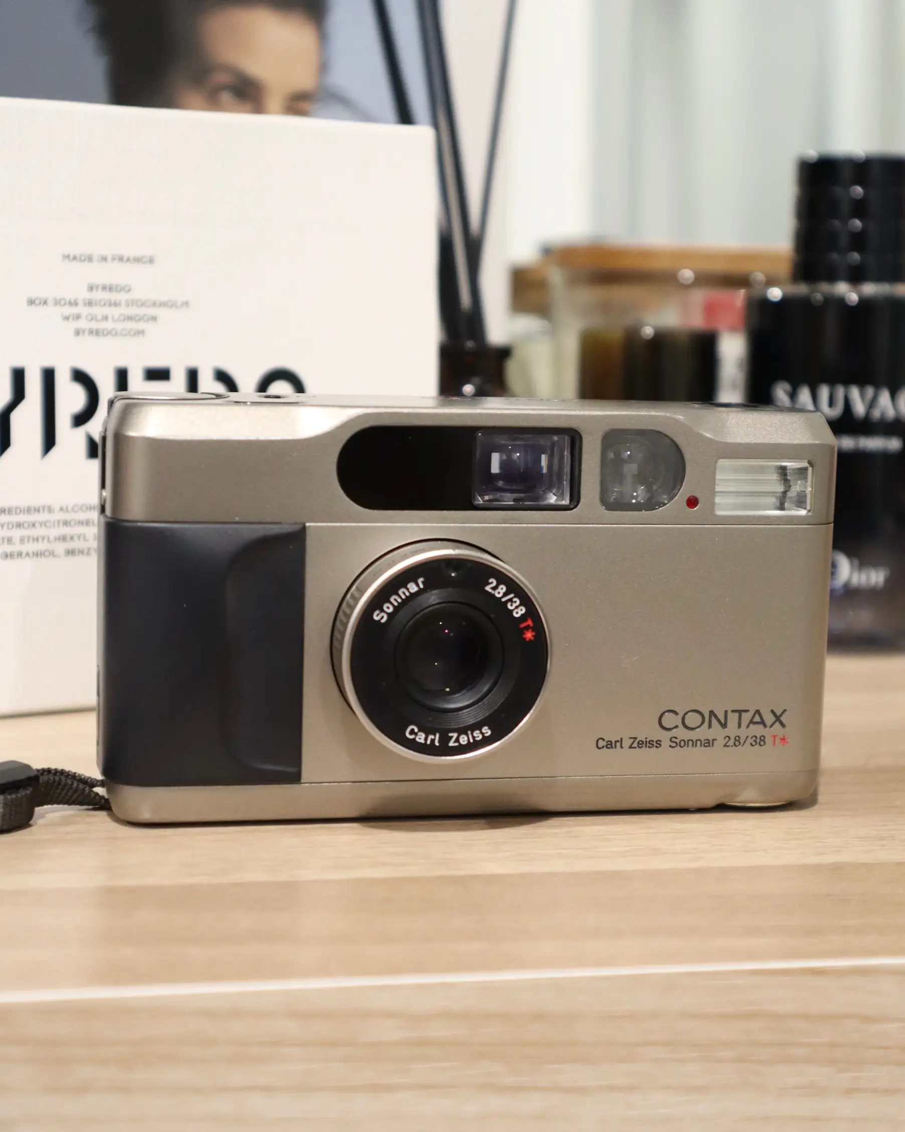 รีวิวกล้องฟิล์มพรีเมี่ยมคอมแพค Contax T2 สุดฮิต ถ่ายสวยมากก | แกลเลอรีที่โพสต์โดย ...