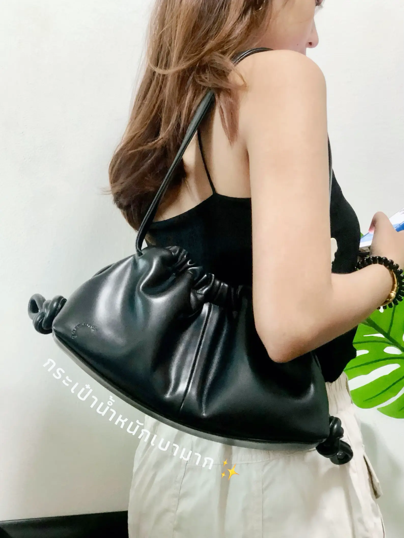 แรร์ไอเท็ม .. กระเป๋าใบโปรด👜🥟 | แกลเลอรีที่โพสต์โดย Rosyrose | Lemon8