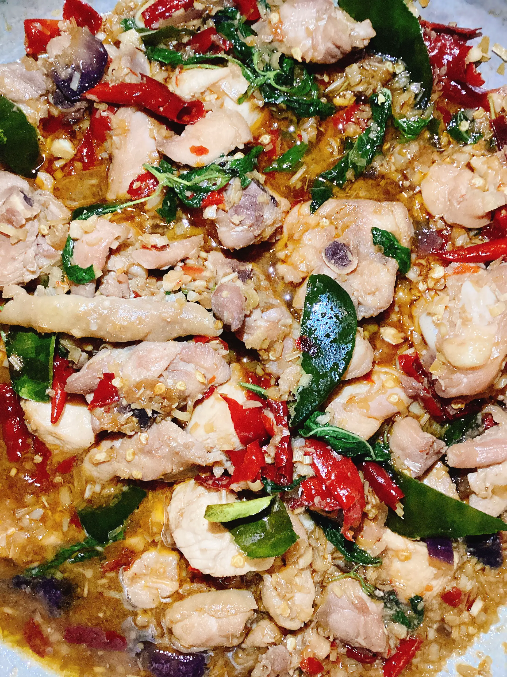 ไก่ใต้น้ำ (สูตรไม่ตายตัวปรับตามความแซ่บตัวเองเลย | แกลเลอรีที่โพสต์โดย Prapin | Lemon8