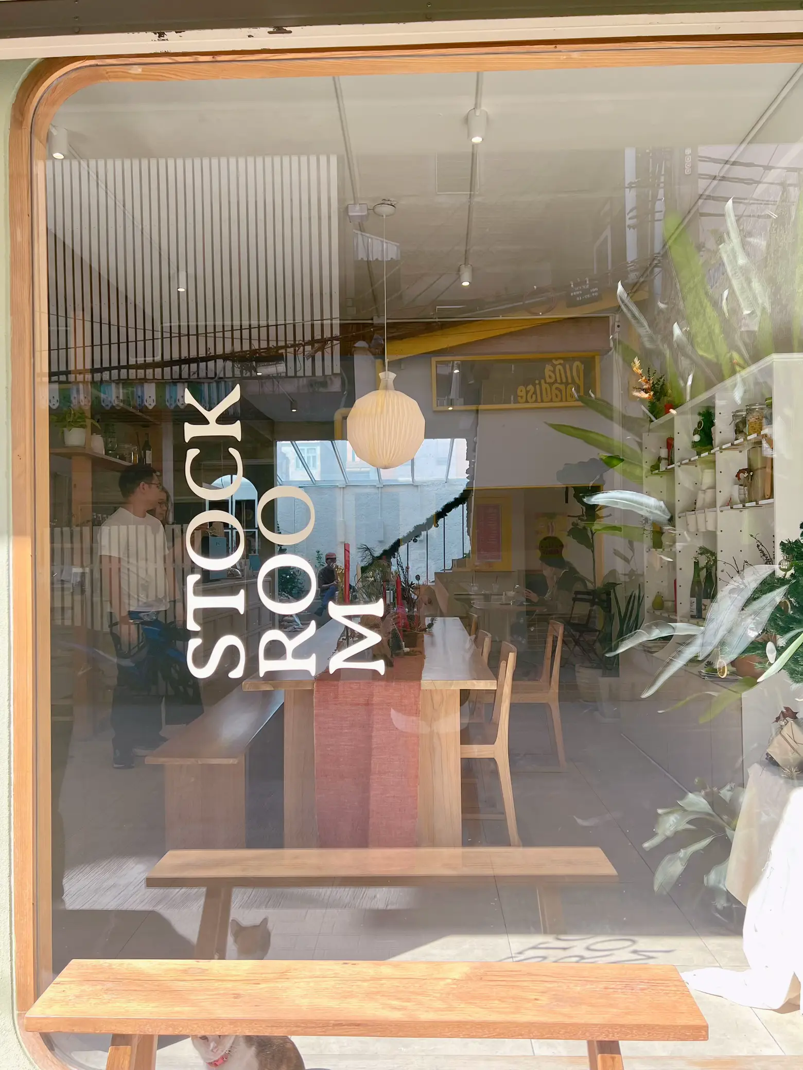 Cafe Hopping Ep.2 : Cafe แสงดี ที่ STOCKROOM | แกลเลอรีที่โพสต์โดย ...