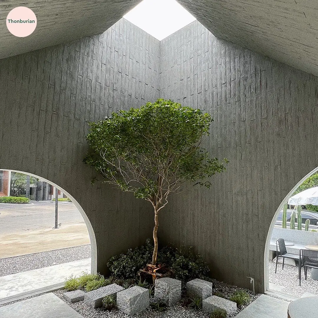 In My Element CafeがRoyal Neighborhoodに再オープンしました。 | Thonburianが投稿したフォト ...