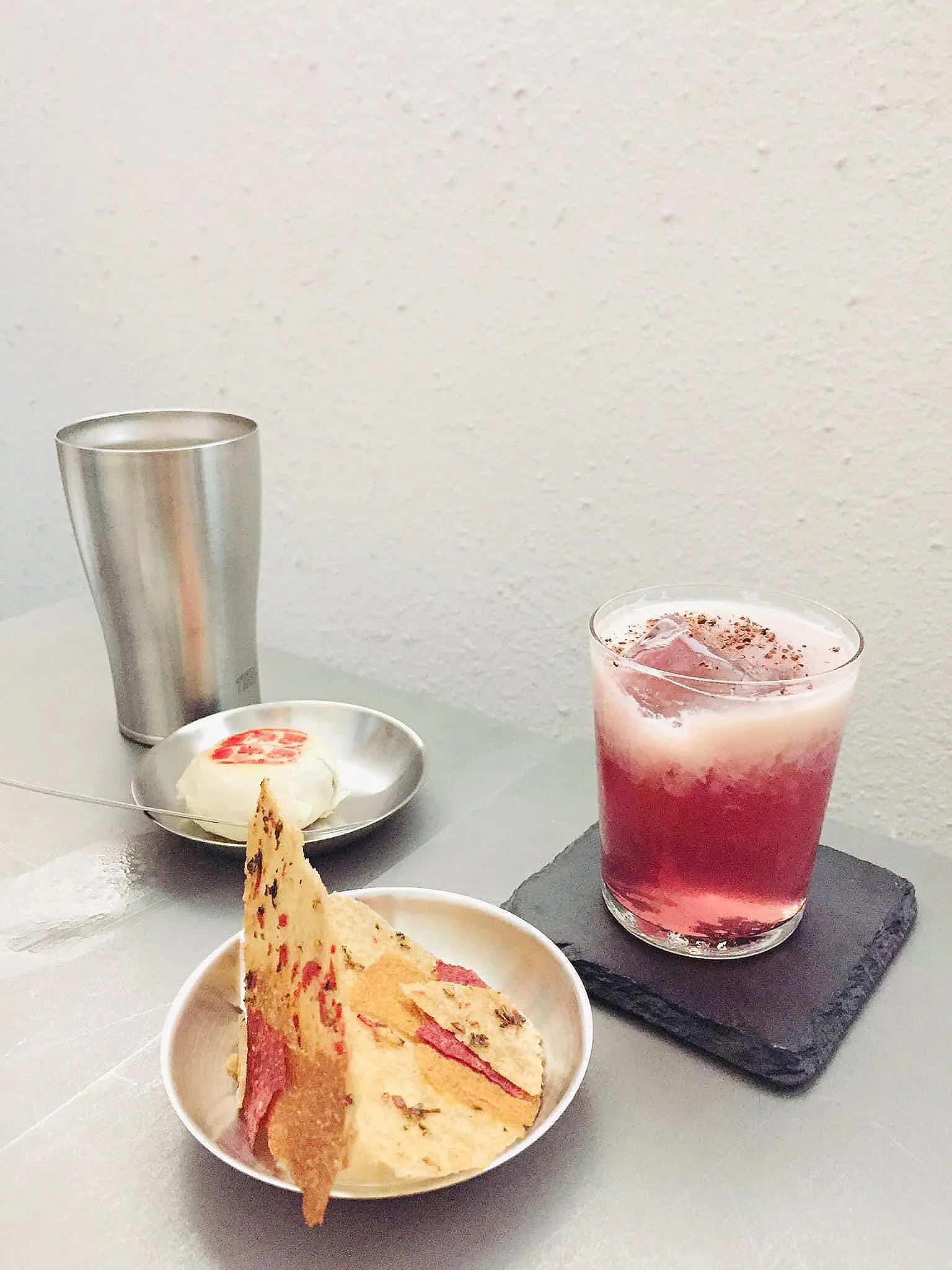 บาร์ลับ VOID BKK ย่านเจริญกรุง เสพงานศิลป์🍹จิบ Mocktail | แกลเลอรีที่โพสต์โดย EATaday | Lemon8