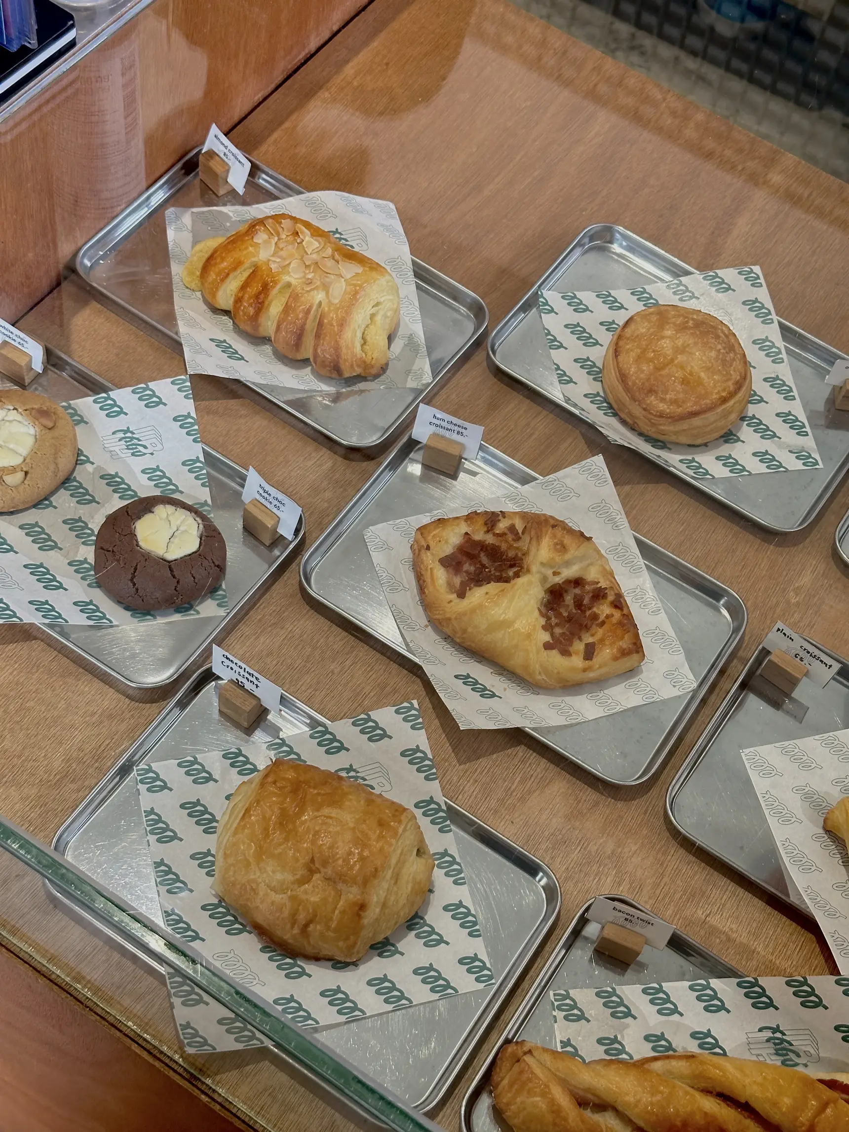 Back of House Cafe / bts bangchak | Gallery posted by Patcha | Lemon8