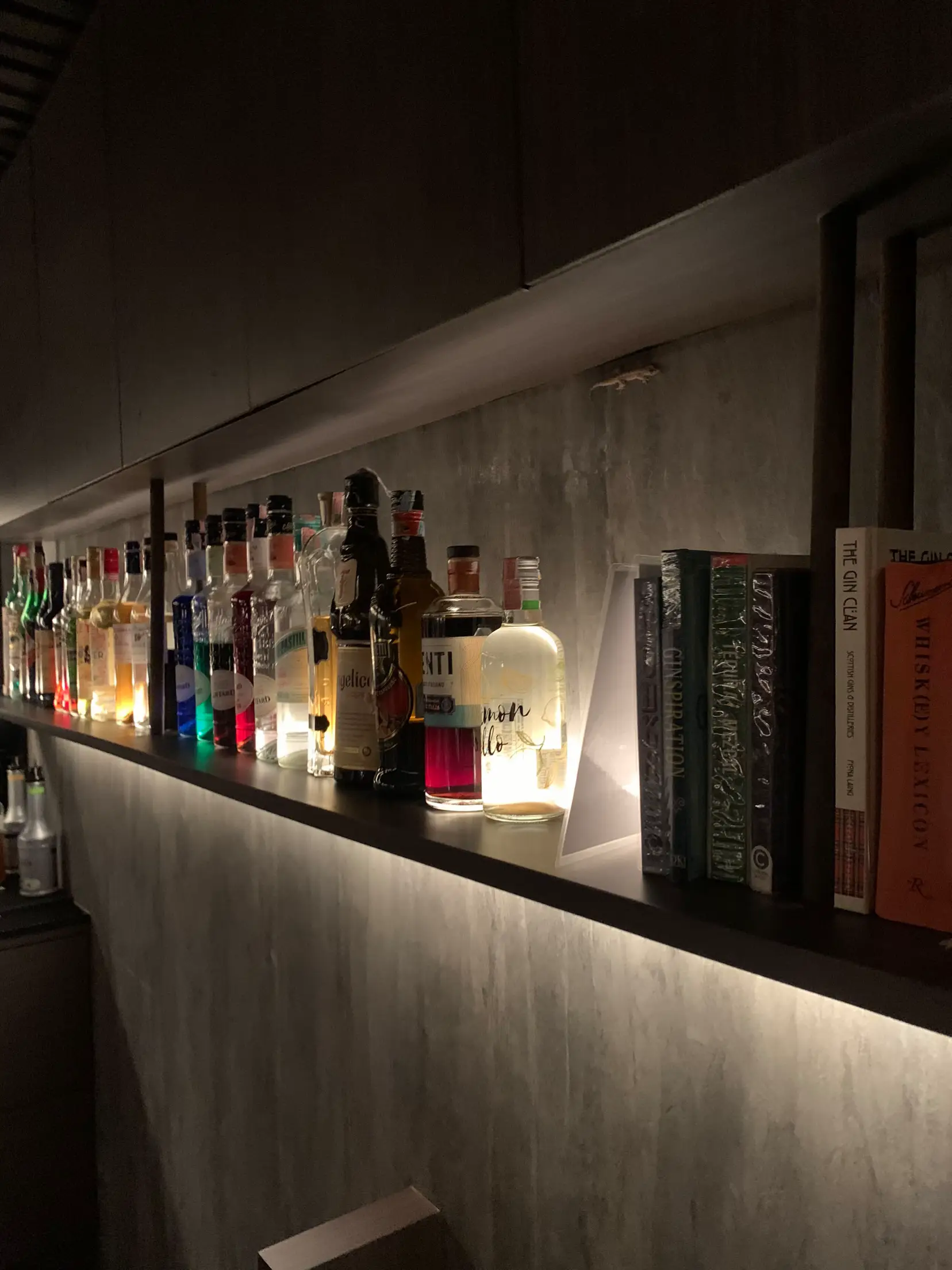 Liquid Lab Bar 🍸บาร์ลับย่านอ่อนนุช | แกลเลอรีที่โพสต์โดย Fiatshrlin ...