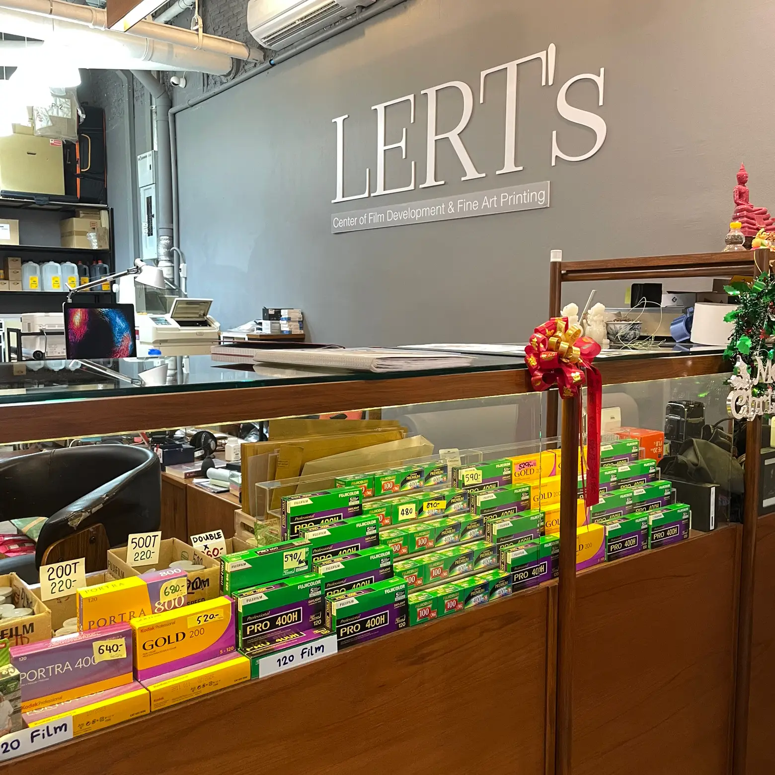 🎞ล้างฟิล์มกับร้าน LERT’S เจ้าดังแถวสยาม! | แกลเลอรีที่โพสต์โดย nasikarn ...