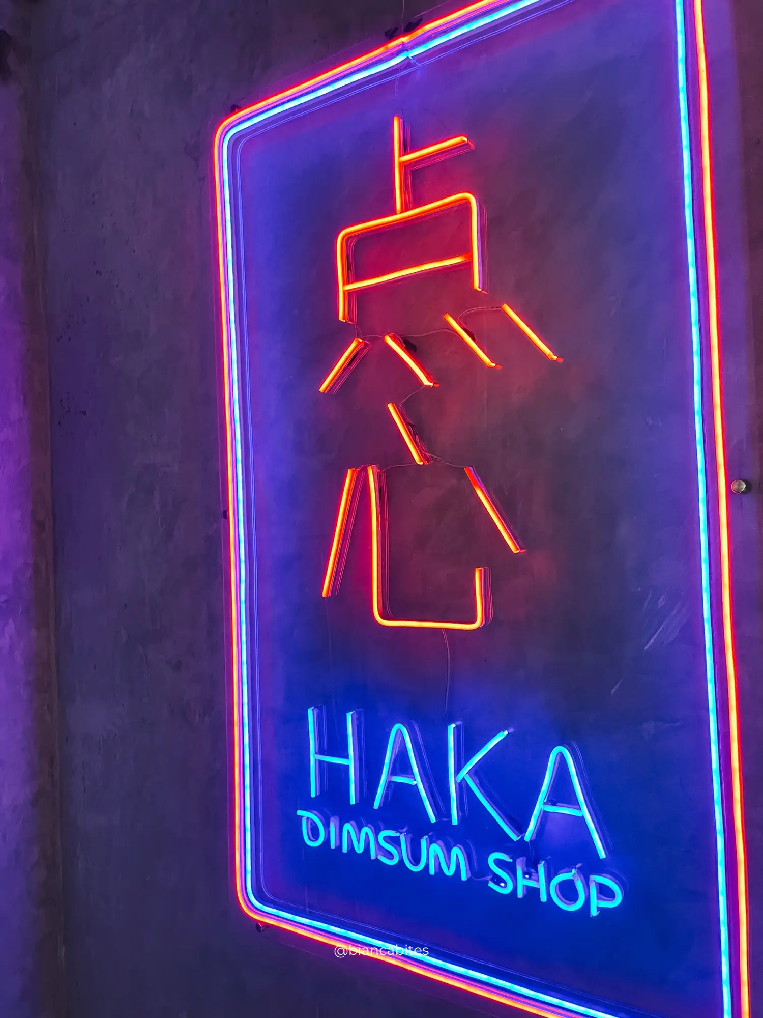 Nongkrong sampe malem sambil ngemil dimsum🥺🤤 | Galeri diposting oleh ...