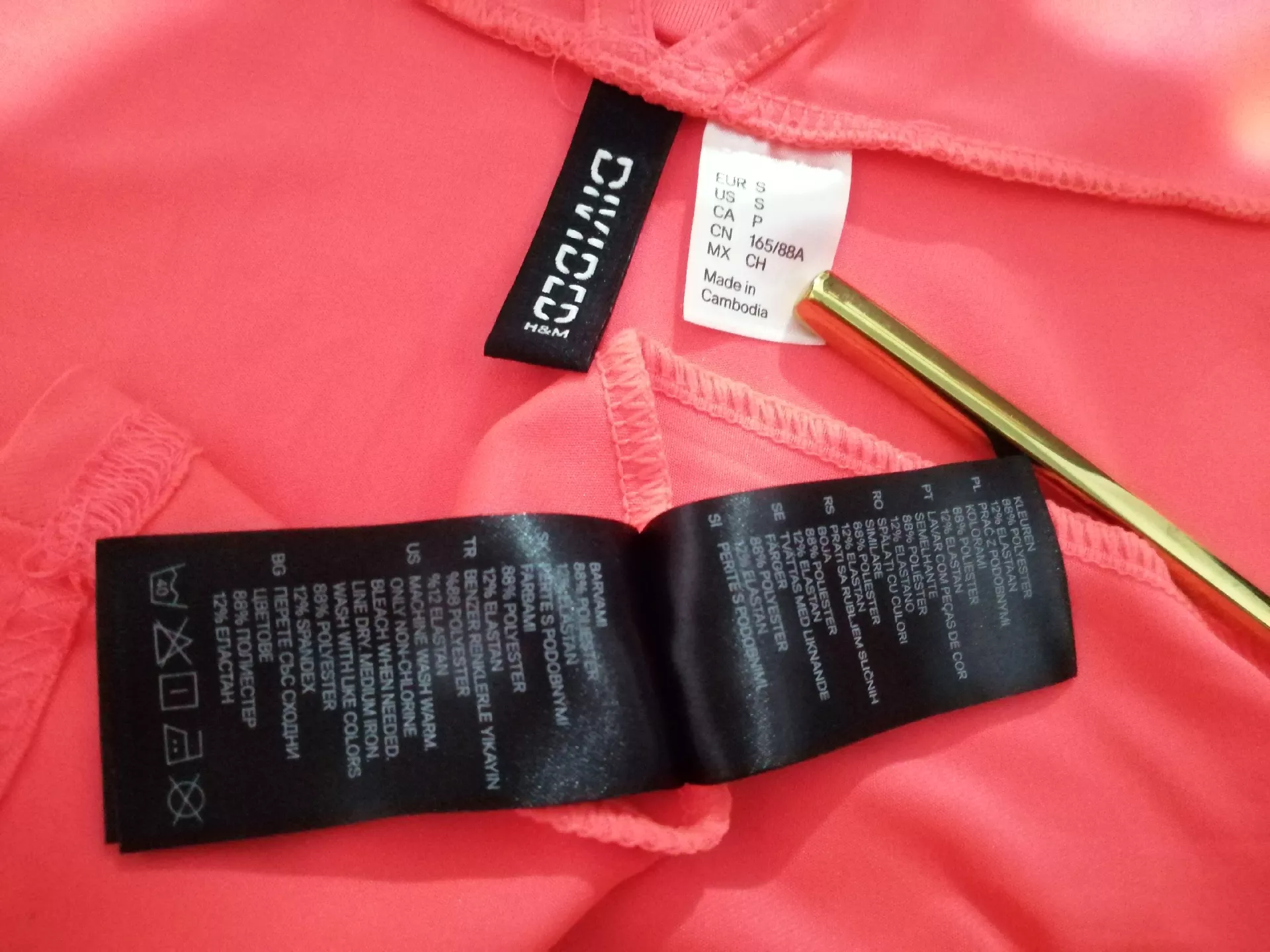 1️⃣0️⃣0️⃣ส่งฟรี🧸H&M🧸เดรส🧸สีส้มนีออน🧸 | แกลเลอรีที่โพสต์โดย _gigigig ...