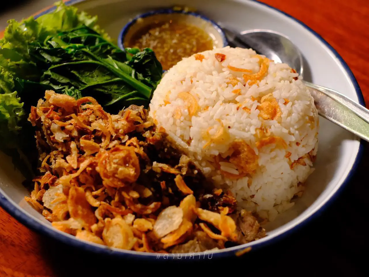 คาเฟ่โรงบ่ม เก๊าไม้ล้านนา เชียงใหม่ | แกลเลอรีที่โพสต์โดย seenamz | Lemon8