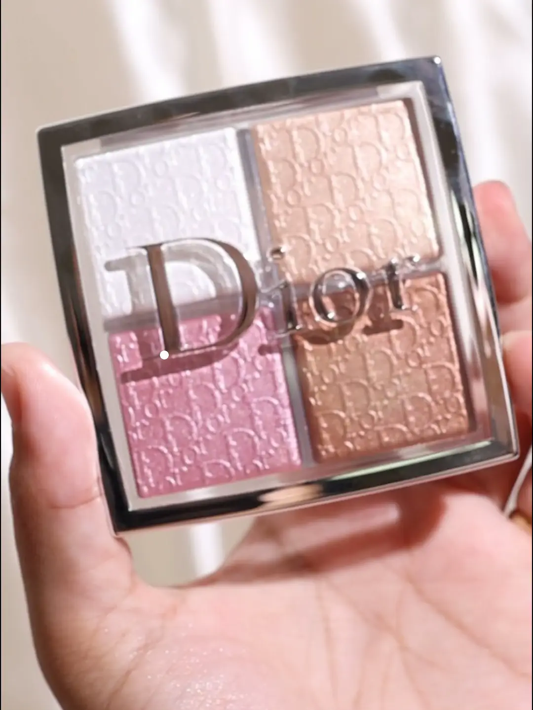 วิ้งเอยวิ้งใจ Dior Highlighter | วิดีโอที่เผยแพร่โดย พีชจูเลียต 🍑🫶🏻 ...