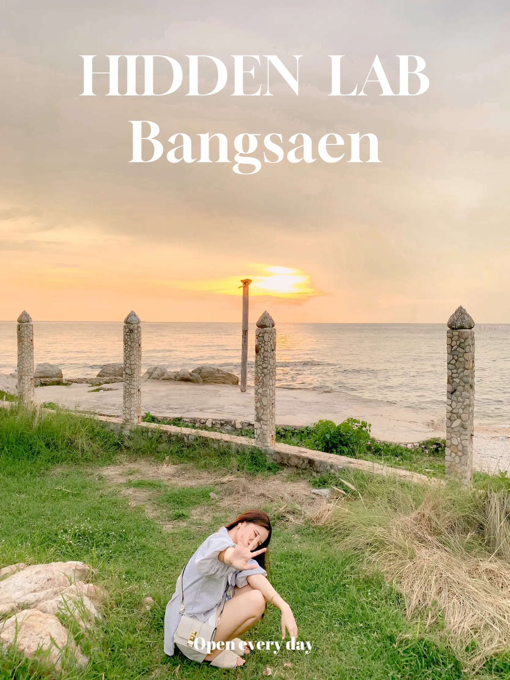 คาเฟ่ริมทะเลชมพระอาทิตย์ตก วิวหลักล้าน บอกเลยว่าดีทุกมุม🌊🌤️ | แกลเลอรีที่โพสต์โดย PairMai | Lemon8