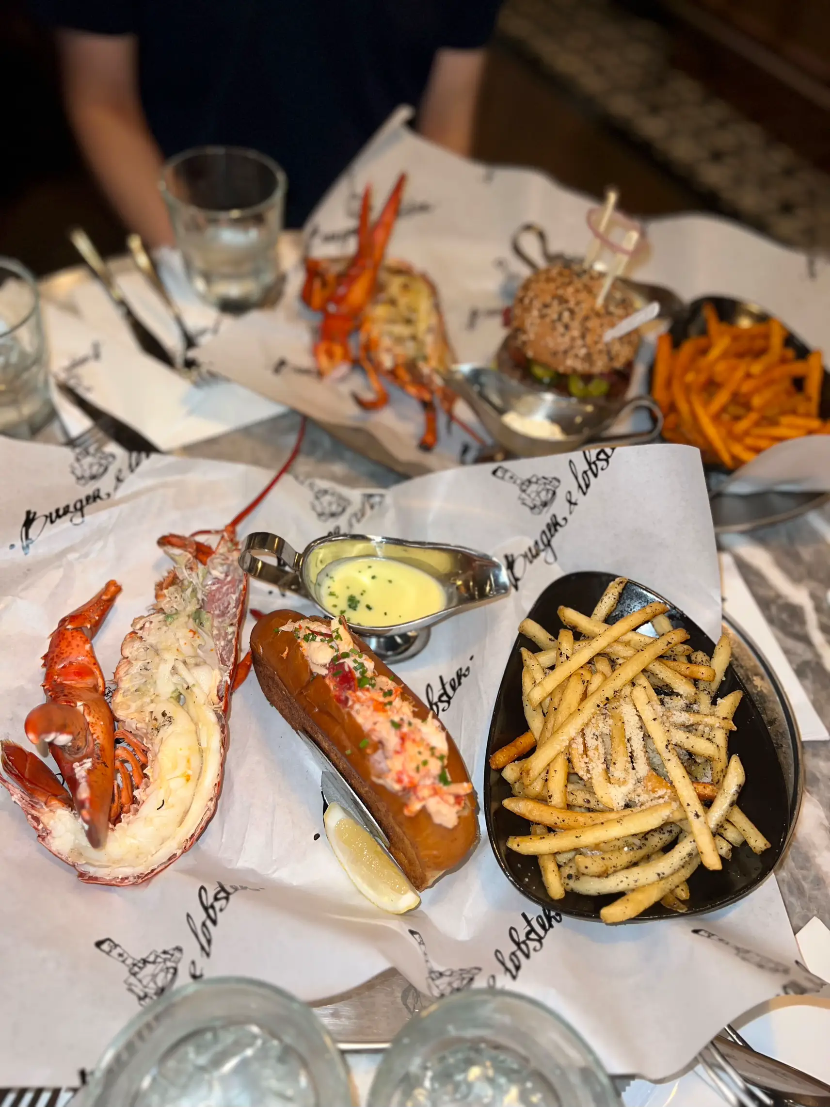BURGER & LOBSTER KLCC |First in KL 🍔🦞 | Galeri disiarkan oleh KYLIE🧸 ...