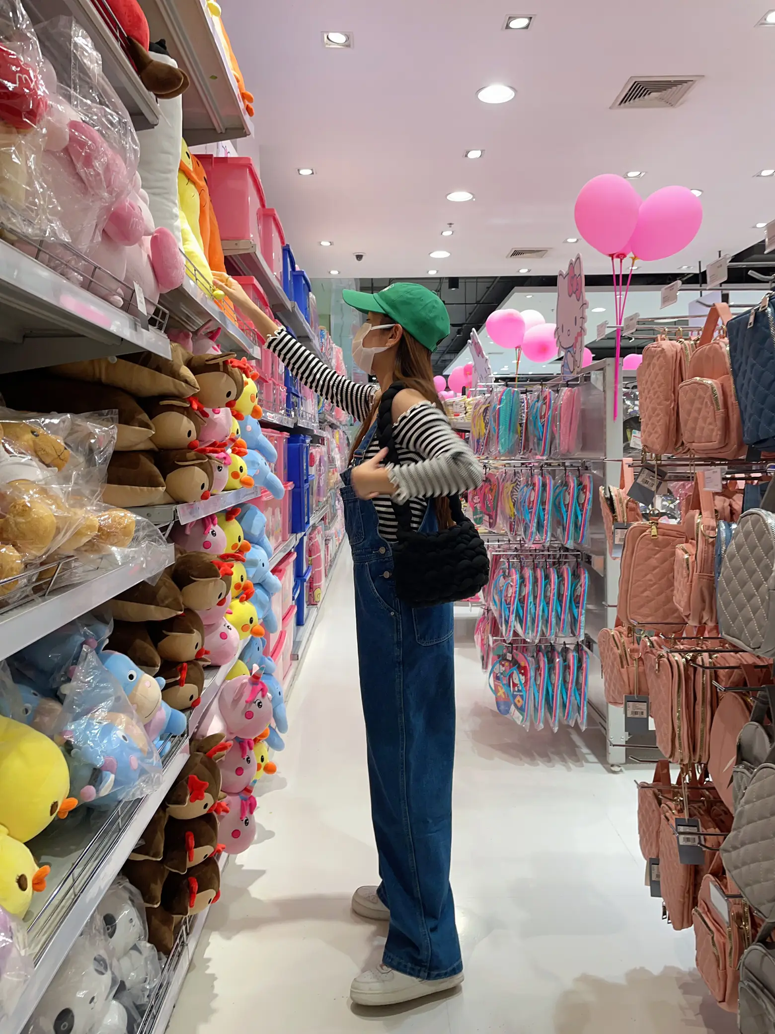 เอี๊ยมยีนส์ | แกลเลอรีที่โพสต์โดย Tipsuda | Lemon8