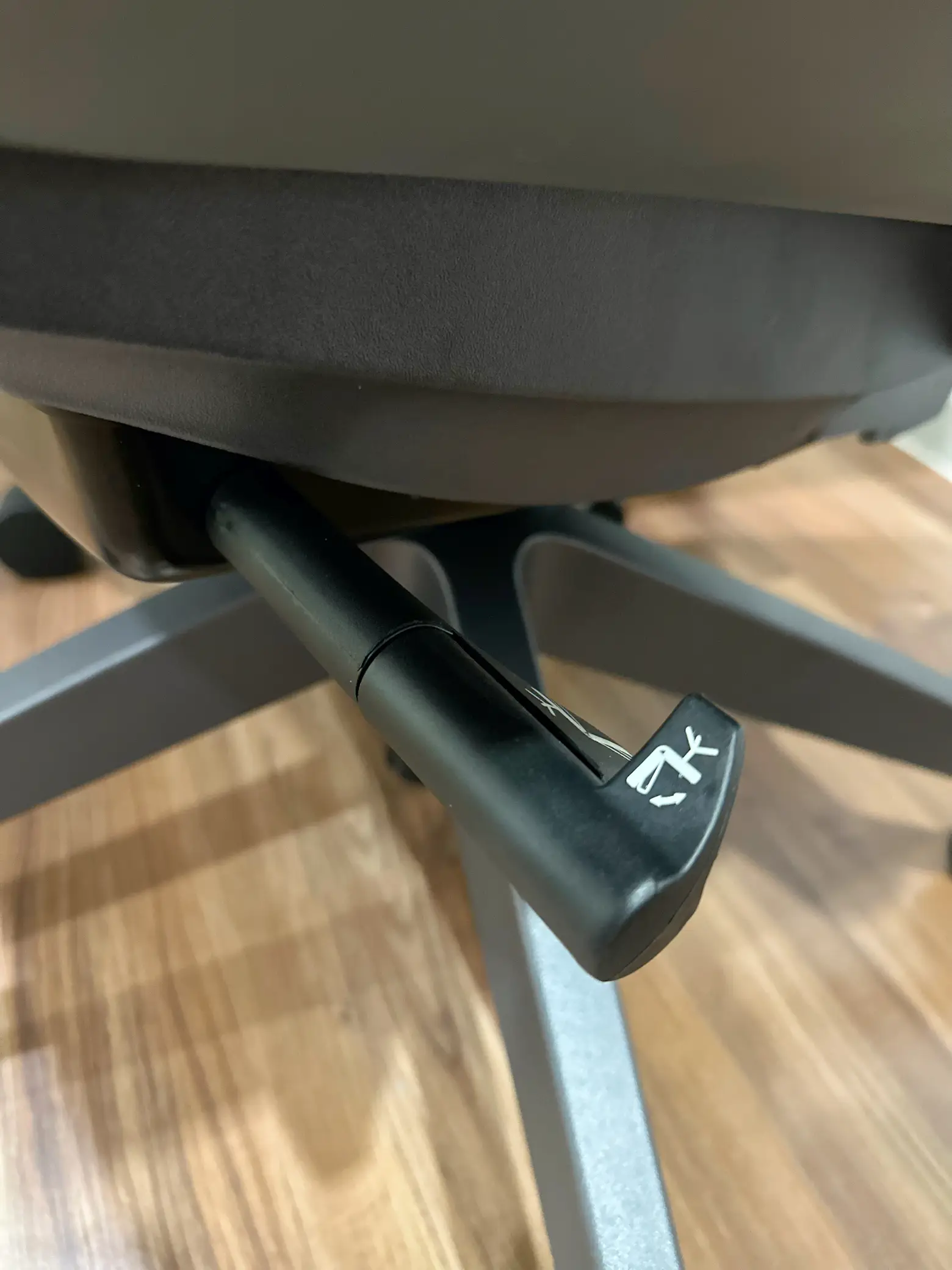 20 ไอเดียยอดนิยมเกี่ยวกับ เก้าอี้ Ergonomic Ergotrand ในปี 2024