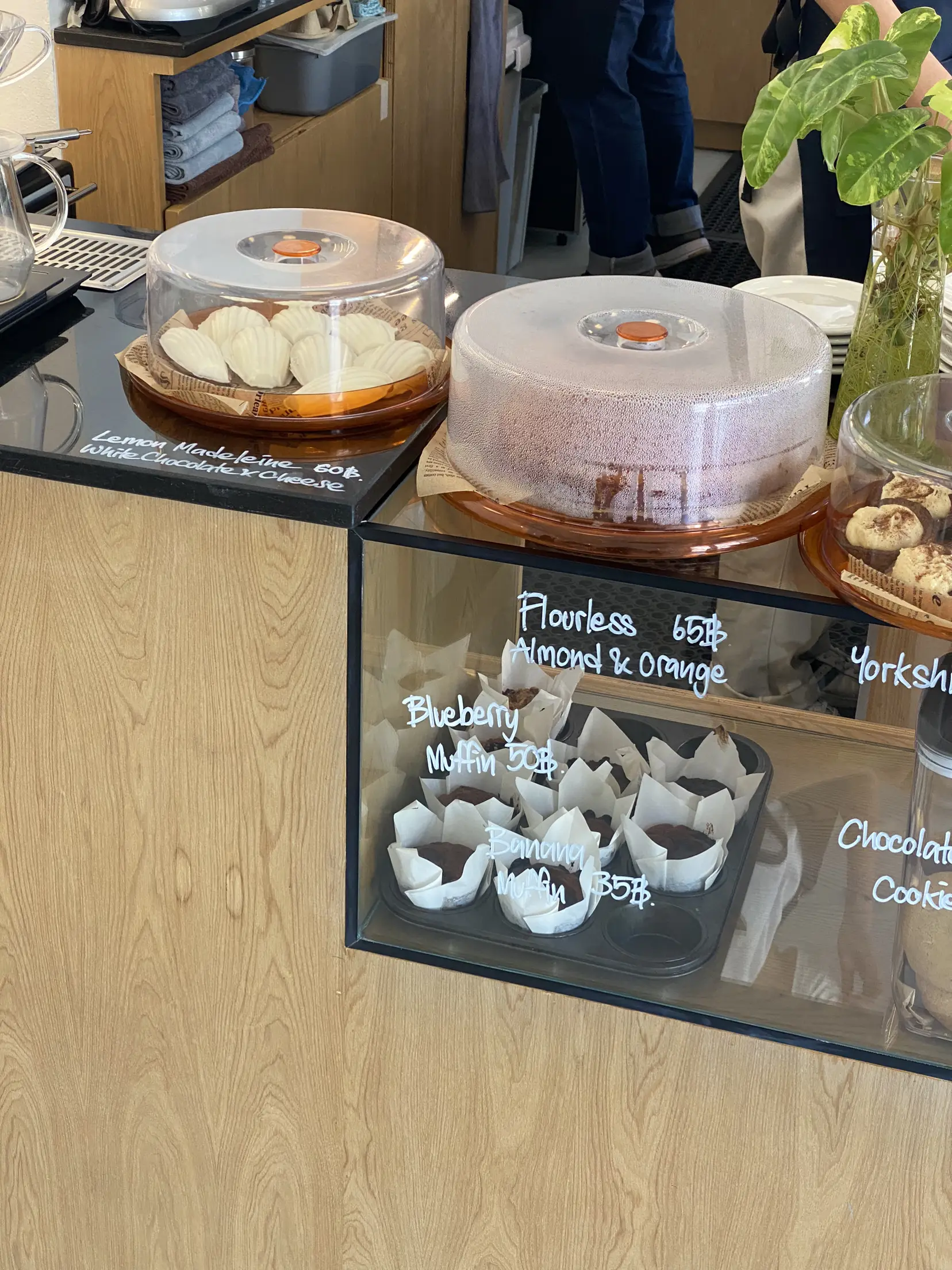 toffee roasters 🍪 นิมมาน ซอย 5 | แกลเลอรีที่โพสต์โดย SIRI | Lemon8