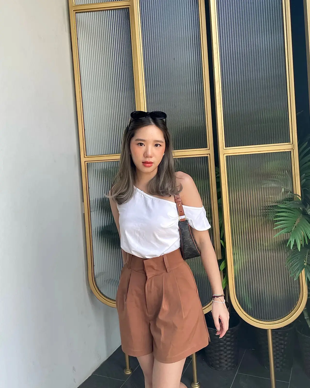 5 ไอเดียแต่งตัวเอิร์ธโทน🤎 | แกลเลอรีที่โพสต์โดย ployphanr | Lemon8