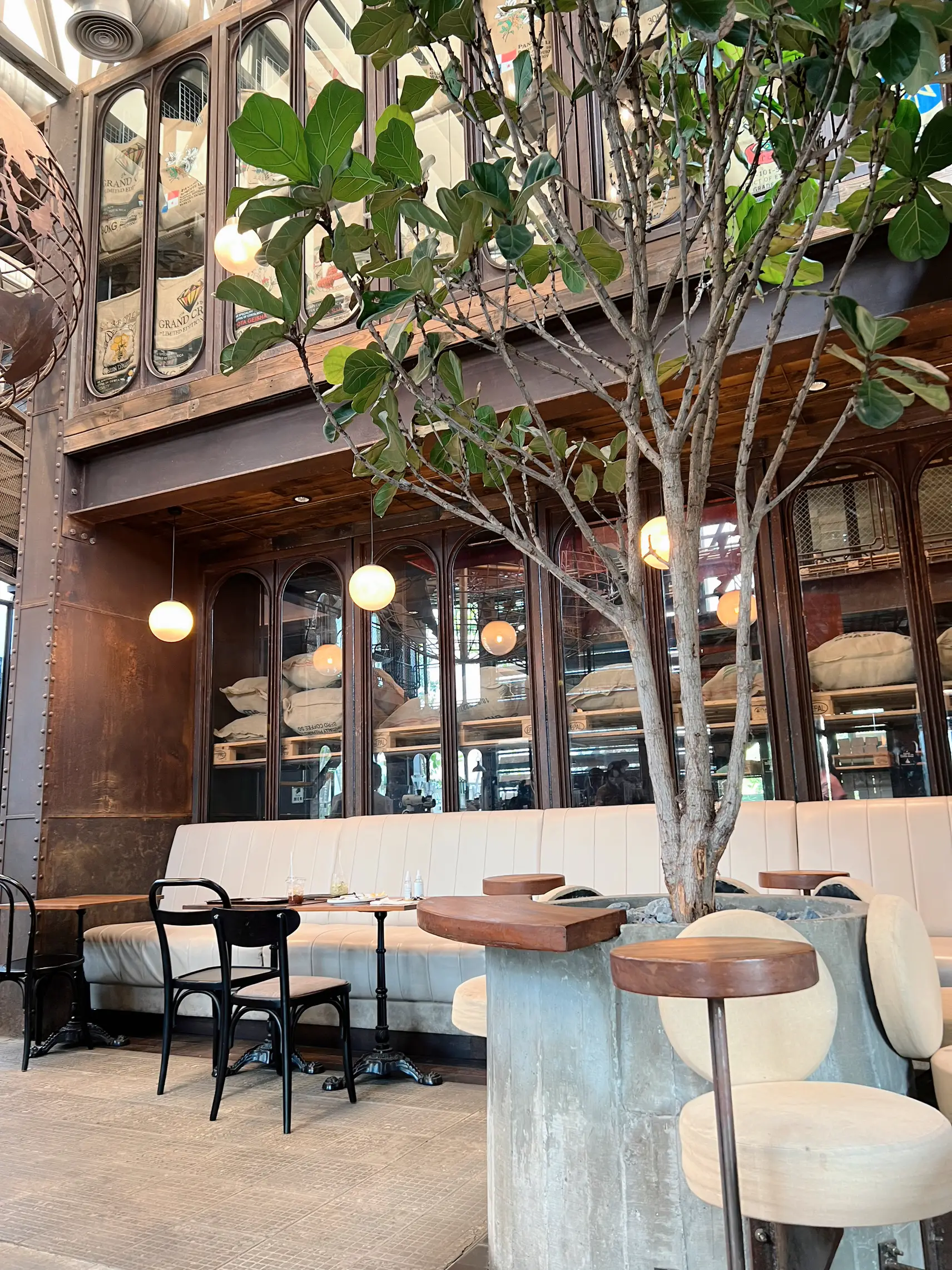 Rolling Roasters ร้านกาแฟที่คอกาแฟห้ามพลาด ☕️ | แกลเลอรีที่โพสต์โดย ...