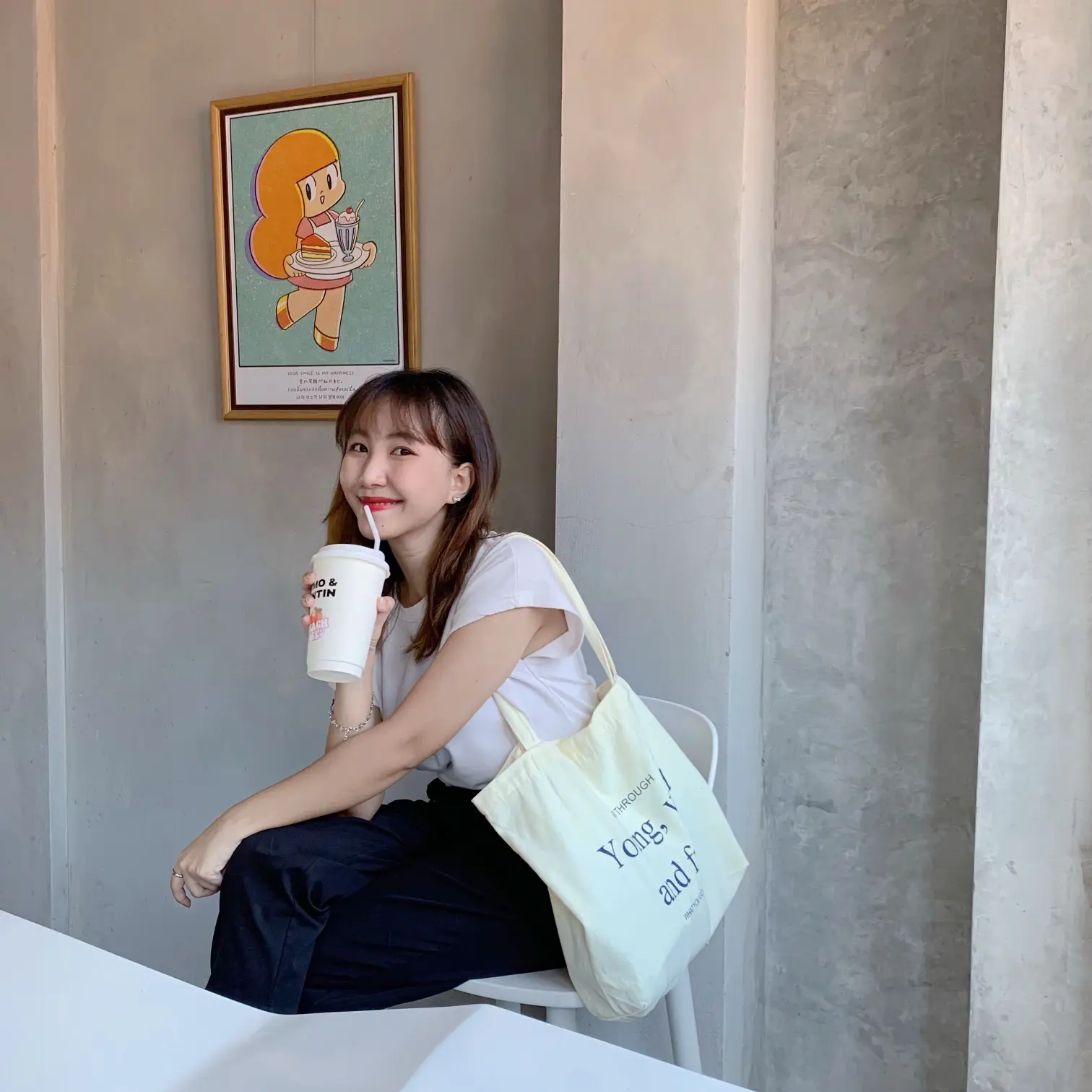 Review คาเฟ่&แกลลอรี่ สุดชิคสไตล์ modern ย่านตลาดน้อย☕️🫶🏻 | แกลเลอรีที่โพสต์โดย 𝒎𝒚𝒅𝒆𝒂𝒓, 🫶🏻 | Lemon8