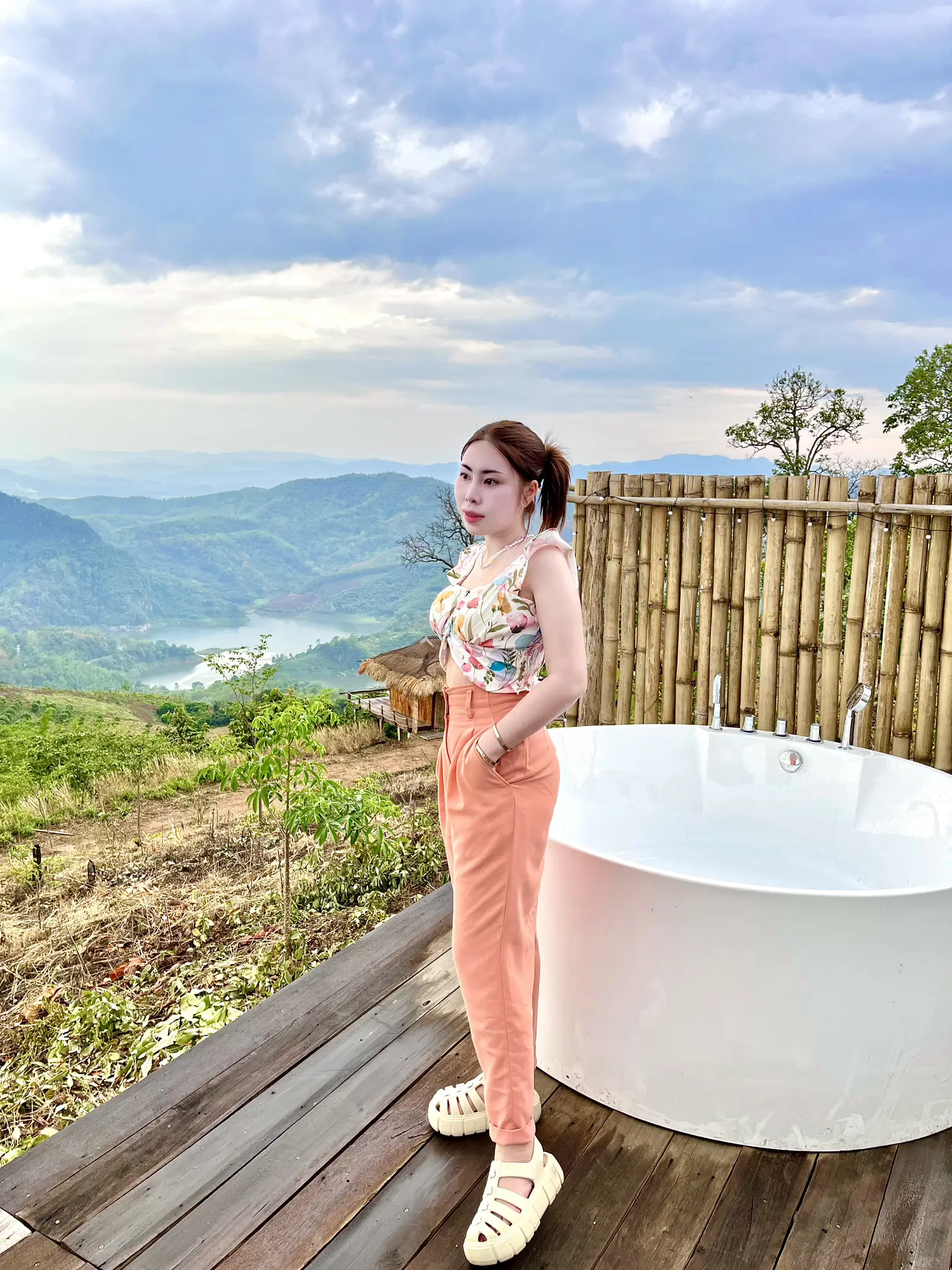 Wedding Camp Doichang 🏕️ | แกลเลอรีที่โพสต์โดย BAMZ.🍉 | Lemon8