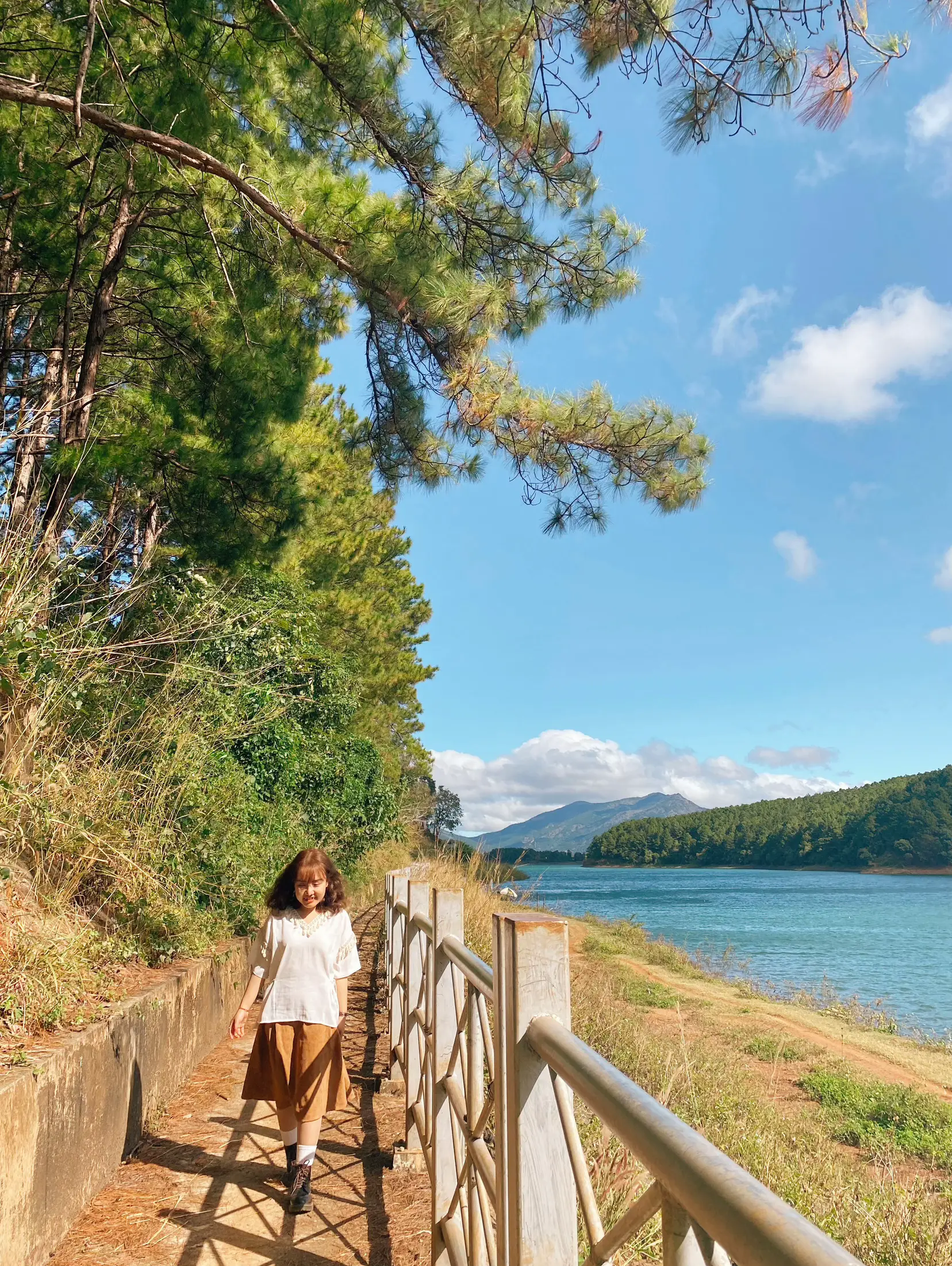 Biển Hồ - đôi mắt Pleiku thơ mộng | Bộ sưu tập do Mavis Vi Vu Ký đăng | Lemon8