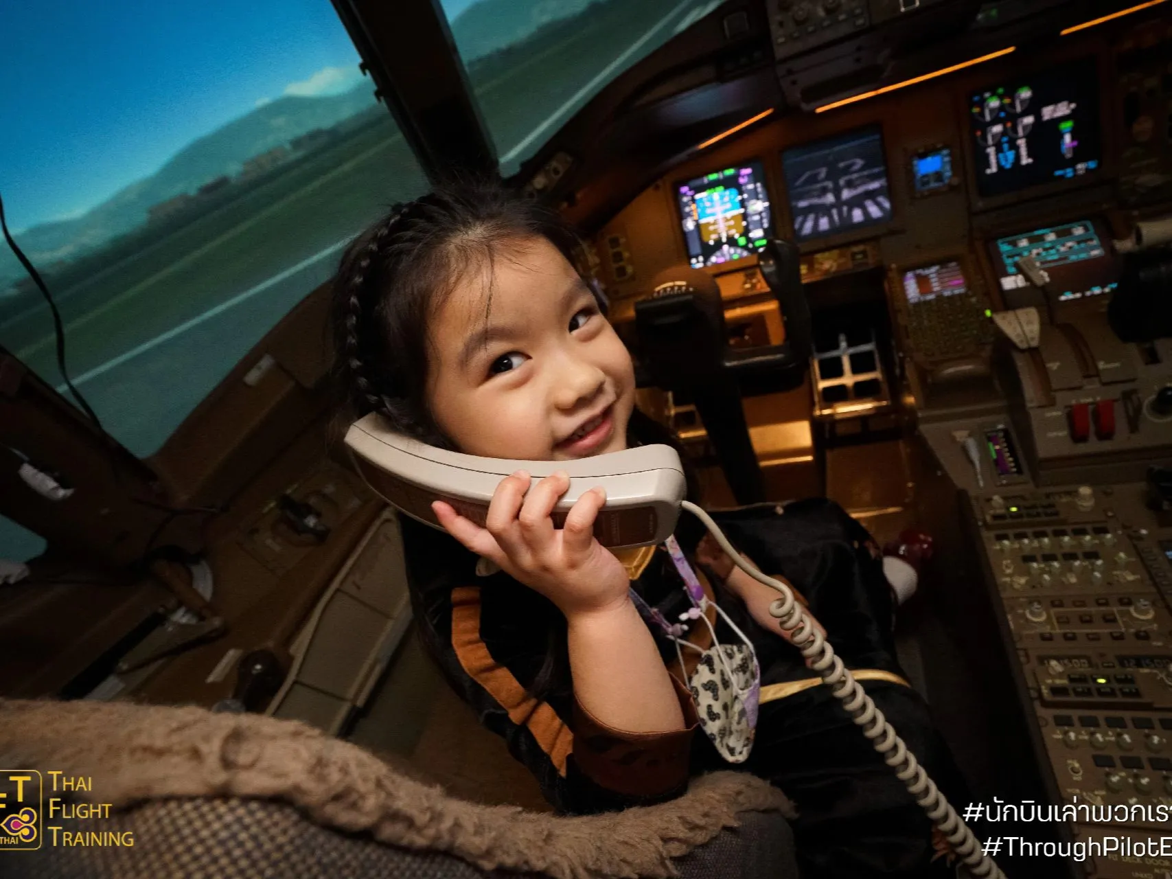 Let's drive the Airbus A380 Boeing B777. | Gallery posted by Turn Jetrider | Lemon8