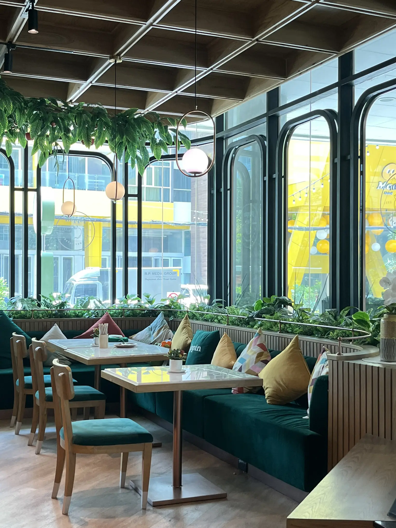 ยกสวนแอปเปิ้ลมาไว้ในคาเฟ่แห่งเทพนิยายกับ •Pippin 🍎🧚🏻‍♀️ | แกลเลอรีที่ ...