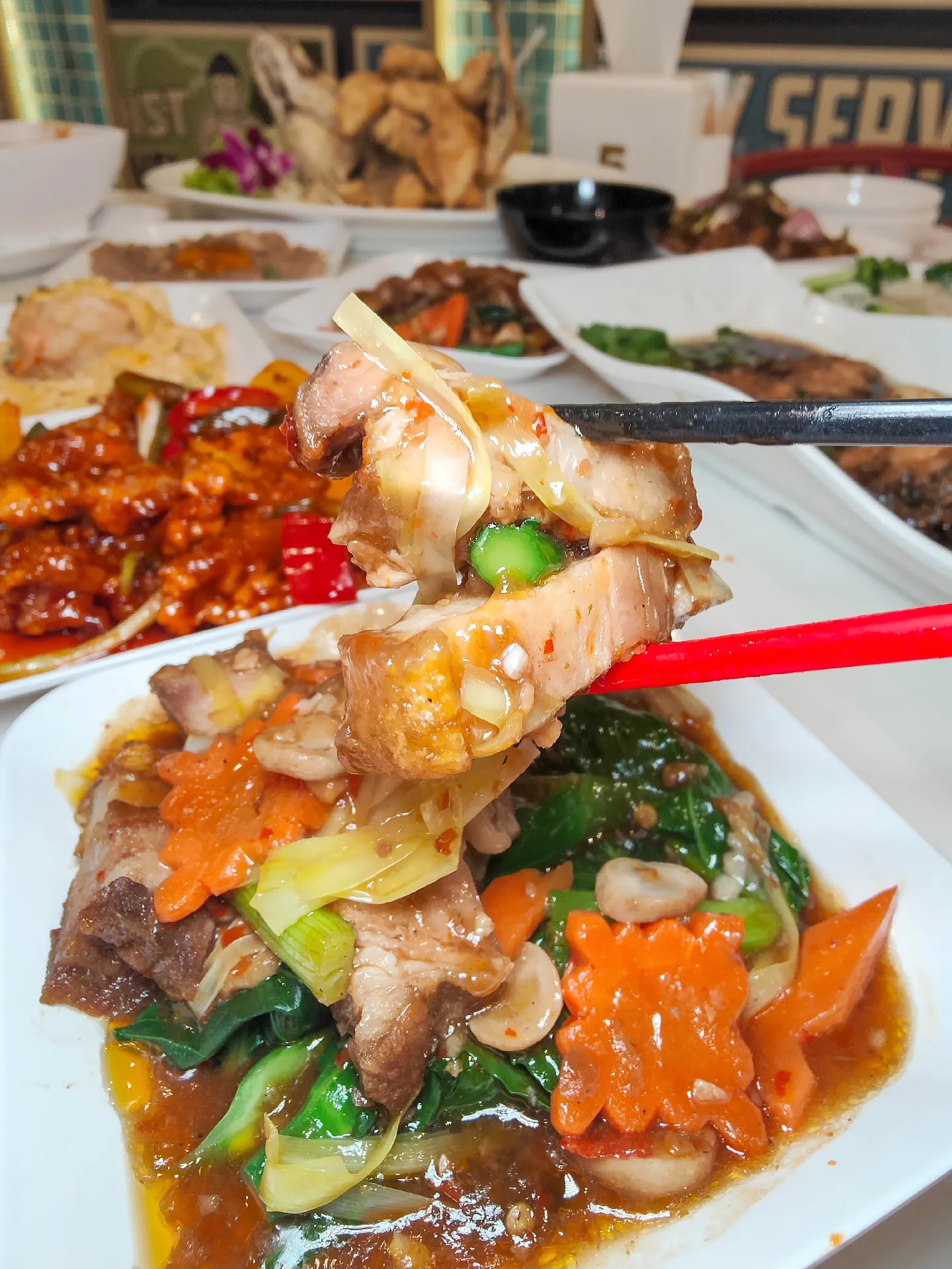 ร้านชื่อ "HoHo Kitchen" นะคะ🥰 | แกลเลอรีที่โพสต์โดย กินแหลก ไม่อวย | Lemon8