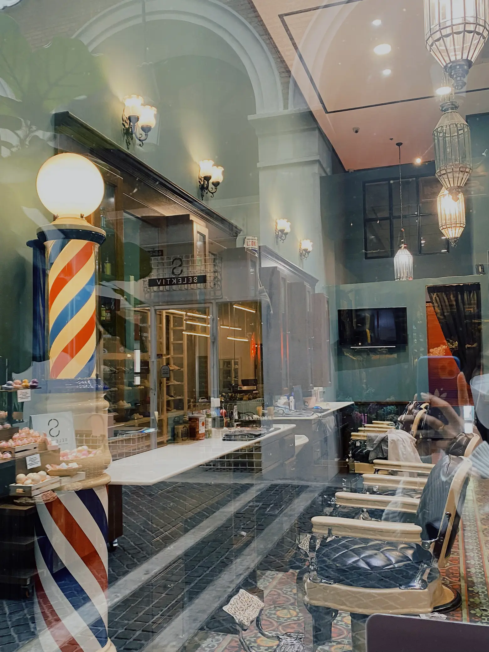 ร้านตัดผมสุดจ๊าบ ️ [เชียงใหม่] | แกลเลอรีที่โพสต์โดย Satapron | Lemon8