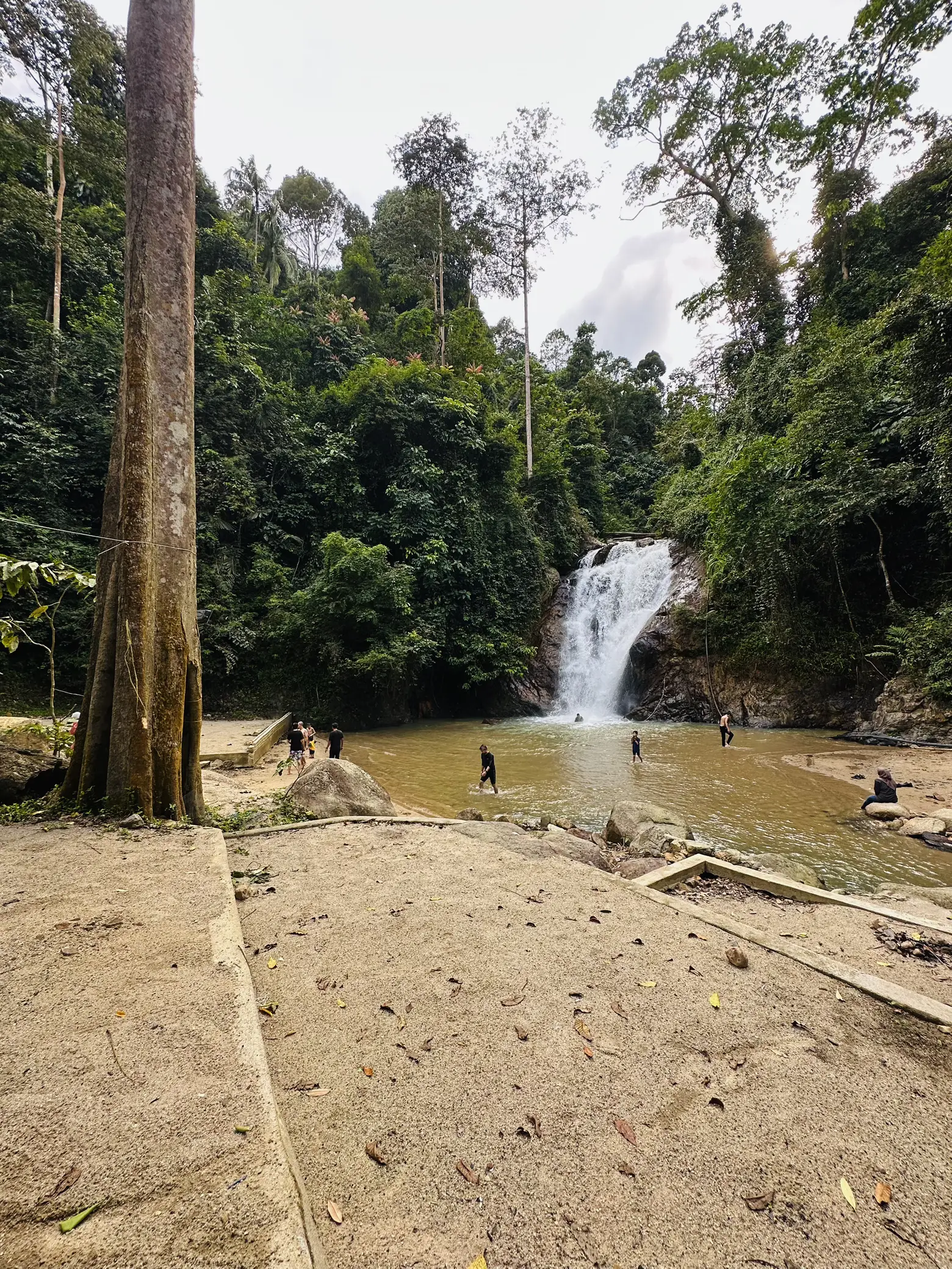 Air Terjun di Highway Karak! Wajib singgah😍 | Galeri disiarkan oleh ...