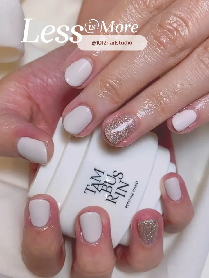 Less is more 🤍 | วิดีโอที่เผยแพร่โดย 1012nailstudio | Lemon8