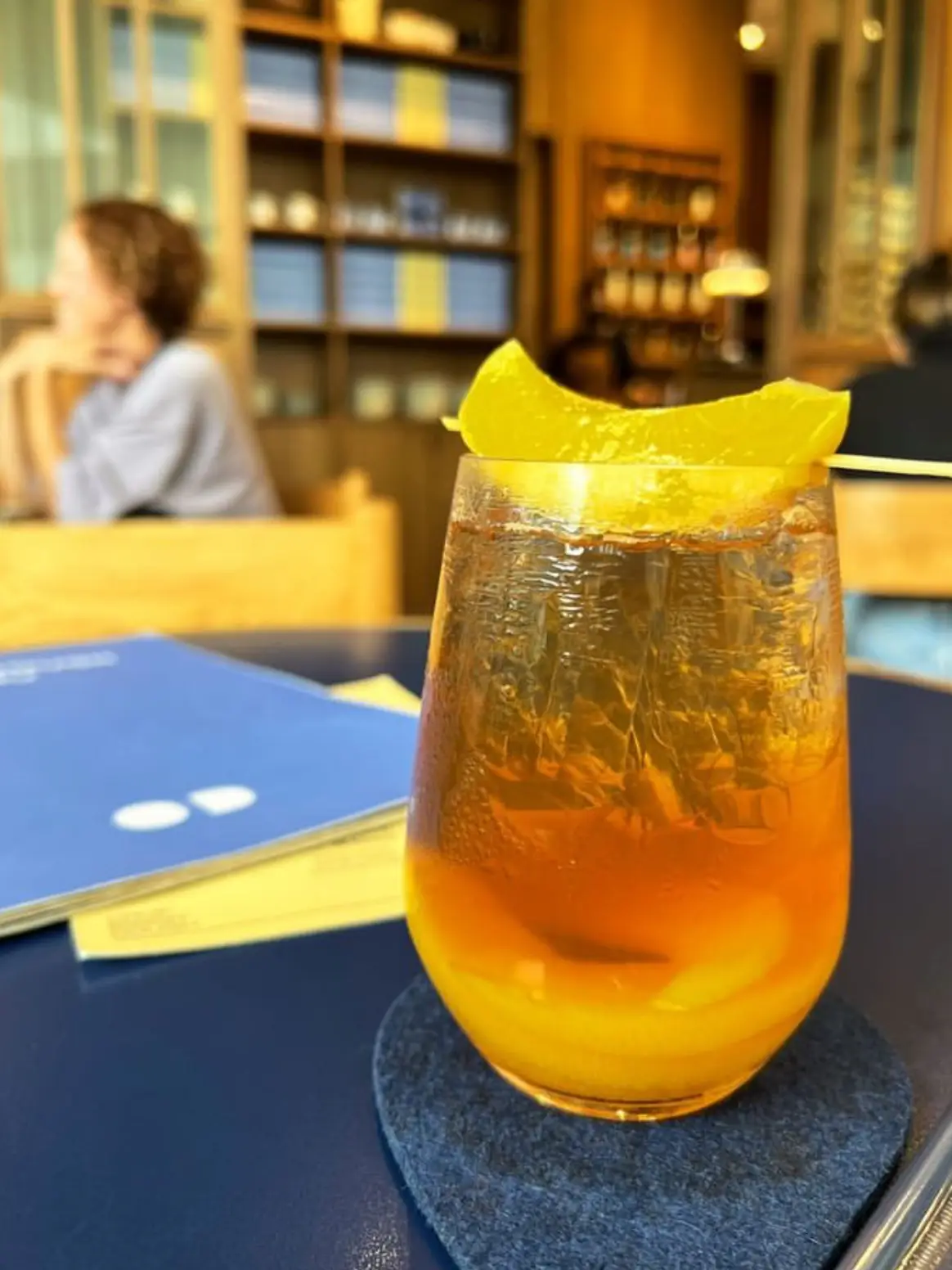 Drop by dough ทั้ง 3 สาขา 🍩🥤 | แกลเลอรีที่โพสต์โดย Fenafern | Lemon8