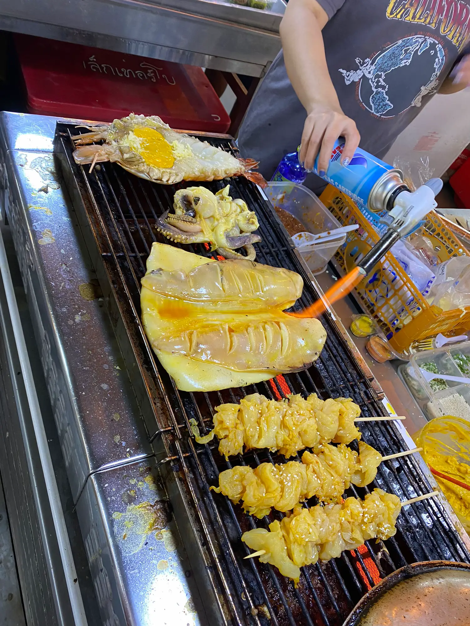 ตลาดสดธนบุรี | แกลเลอรีที่โพสต์โดย CHEN | Lemon8