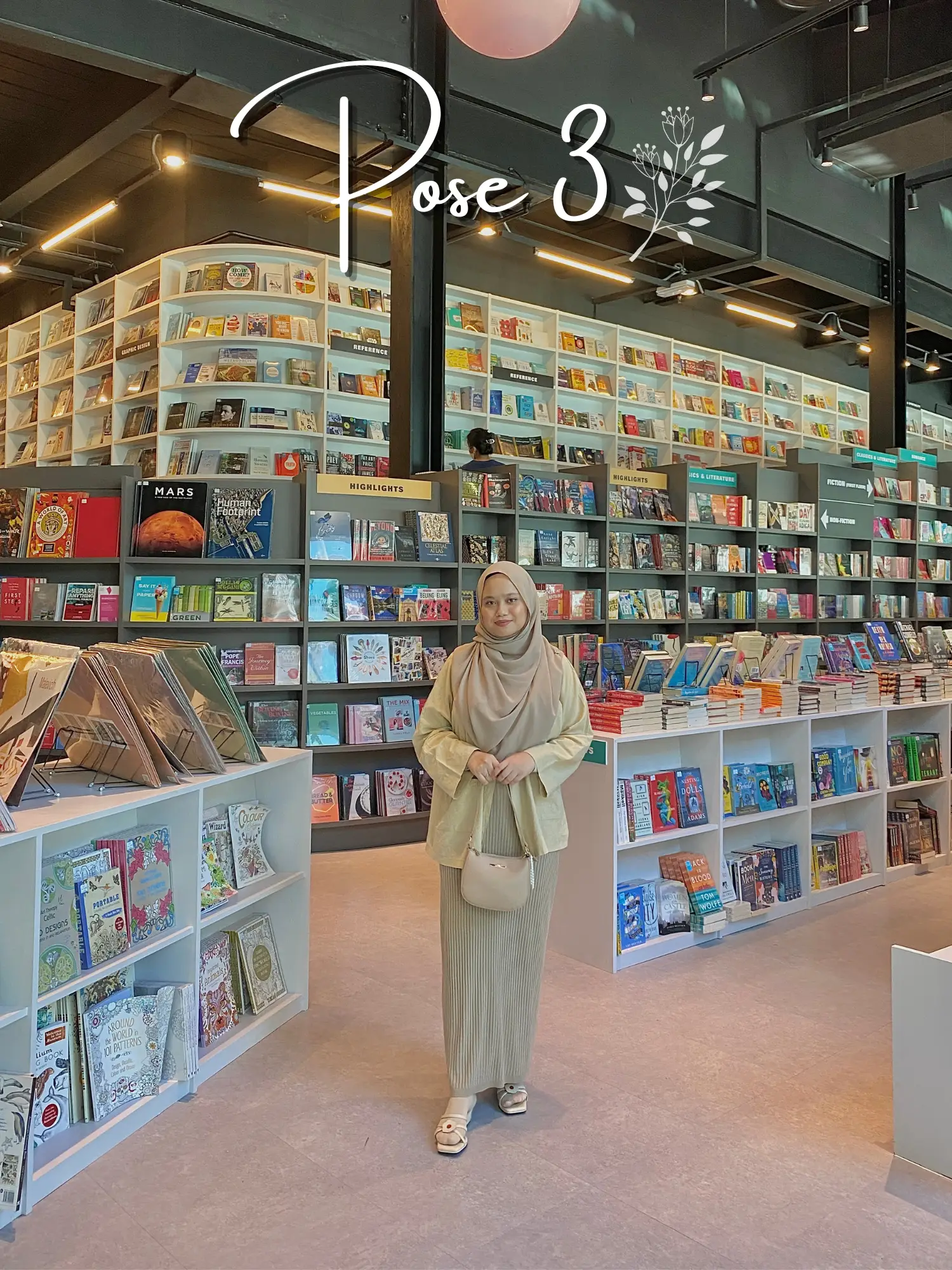 Ready For It to Pose At Bookxcess 🕺💖 | Galeri disiarkan oleh Cikpina | Lemon8