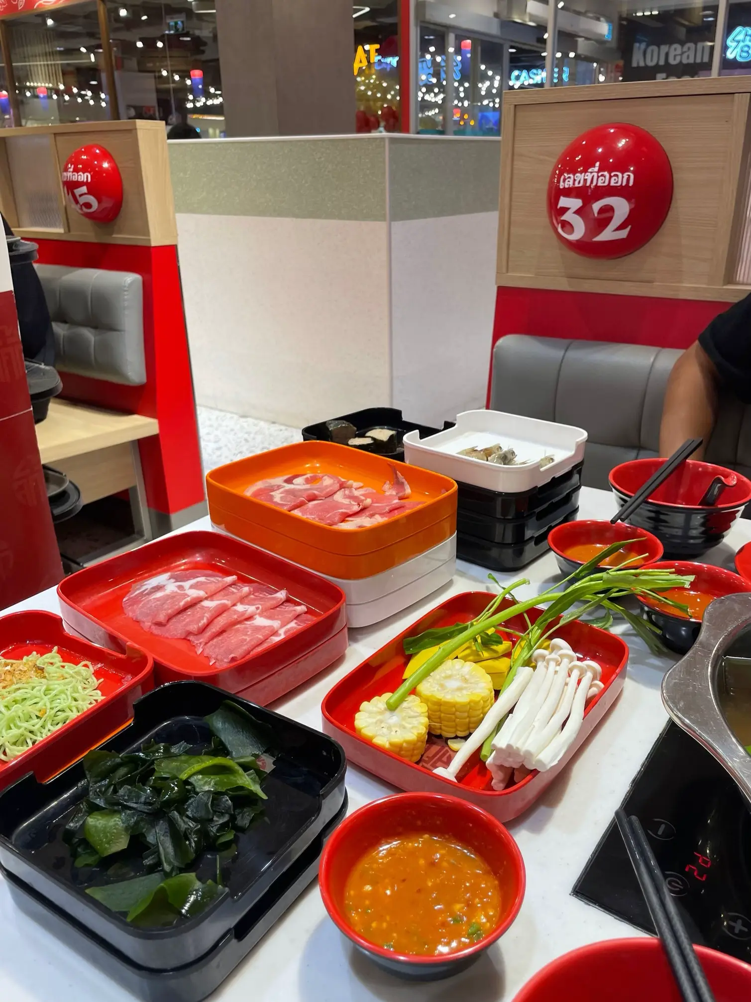 Lucky suki 🍴🤩 จะสู้สุกี้เจ้าดังได้มั้ย🤪⁉️ | แกลเลอรีที่โพสต์โดย ...