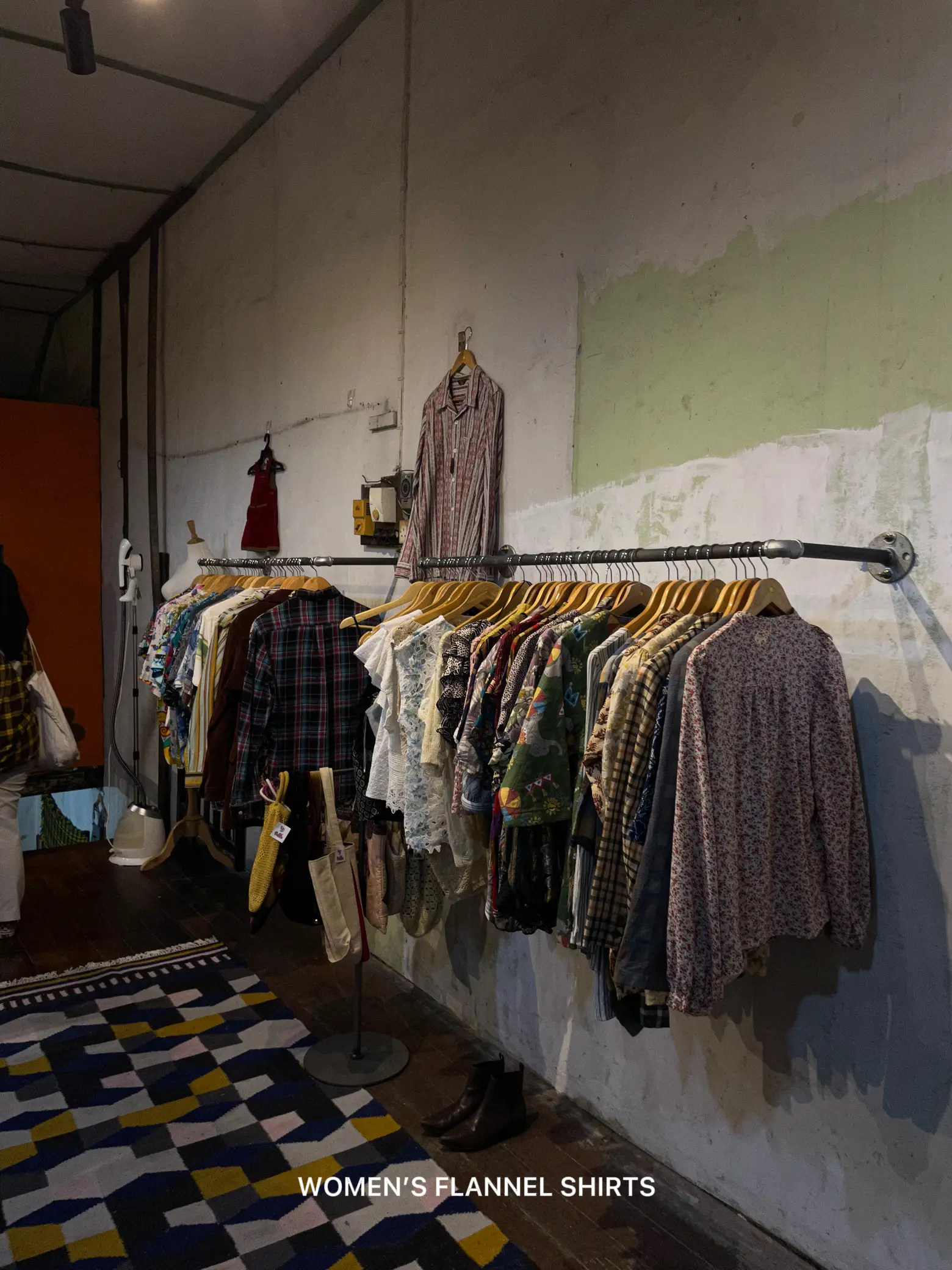 THE ULTIMATE JB THRIFT GUIDE: KEDAI DOBI SHANGHAI | Gallery posted by ...