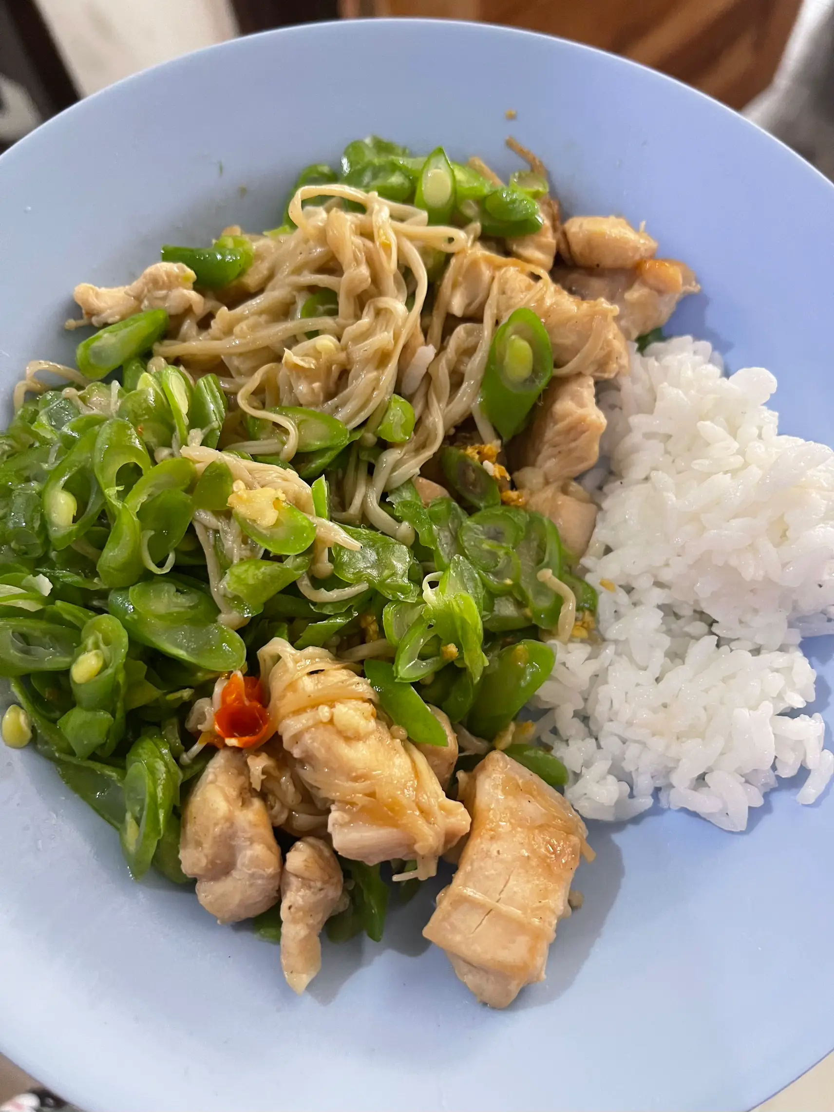 Makan siang enak,sehat dan mudah | Galeri diposting oleh Chels | Lemon8