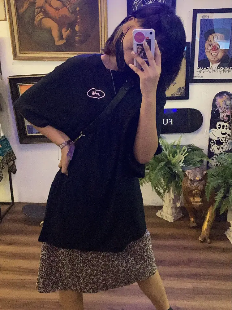 เสื้อวงน่าซื้อ p.2/YEW | แกลเลอรีที่โพสต์โดย รฟ. | Lemon8