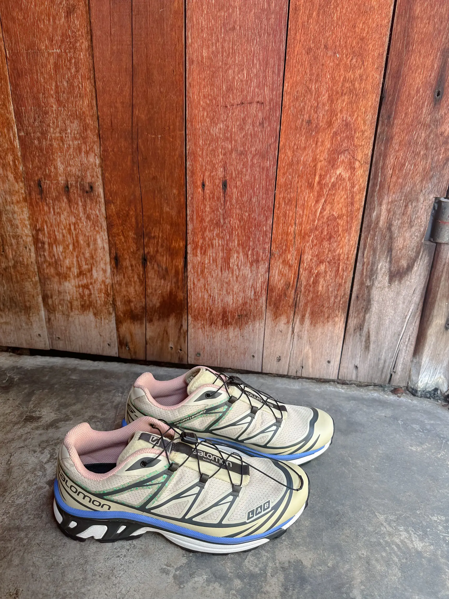 SALOMON XT-6 💚🤍รองเท้ารุ่นฮิตที่ต้องมีสักคู่ | แกลเลอรีที่โพสต์โดย asma ...