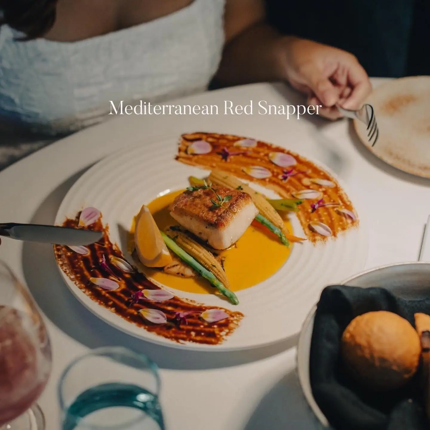 Fine Dining ใน art gallery ย่านสาธร🫧 | แกลเลอรีที่โพสต์โดย Ploylee Diary | Lemon8