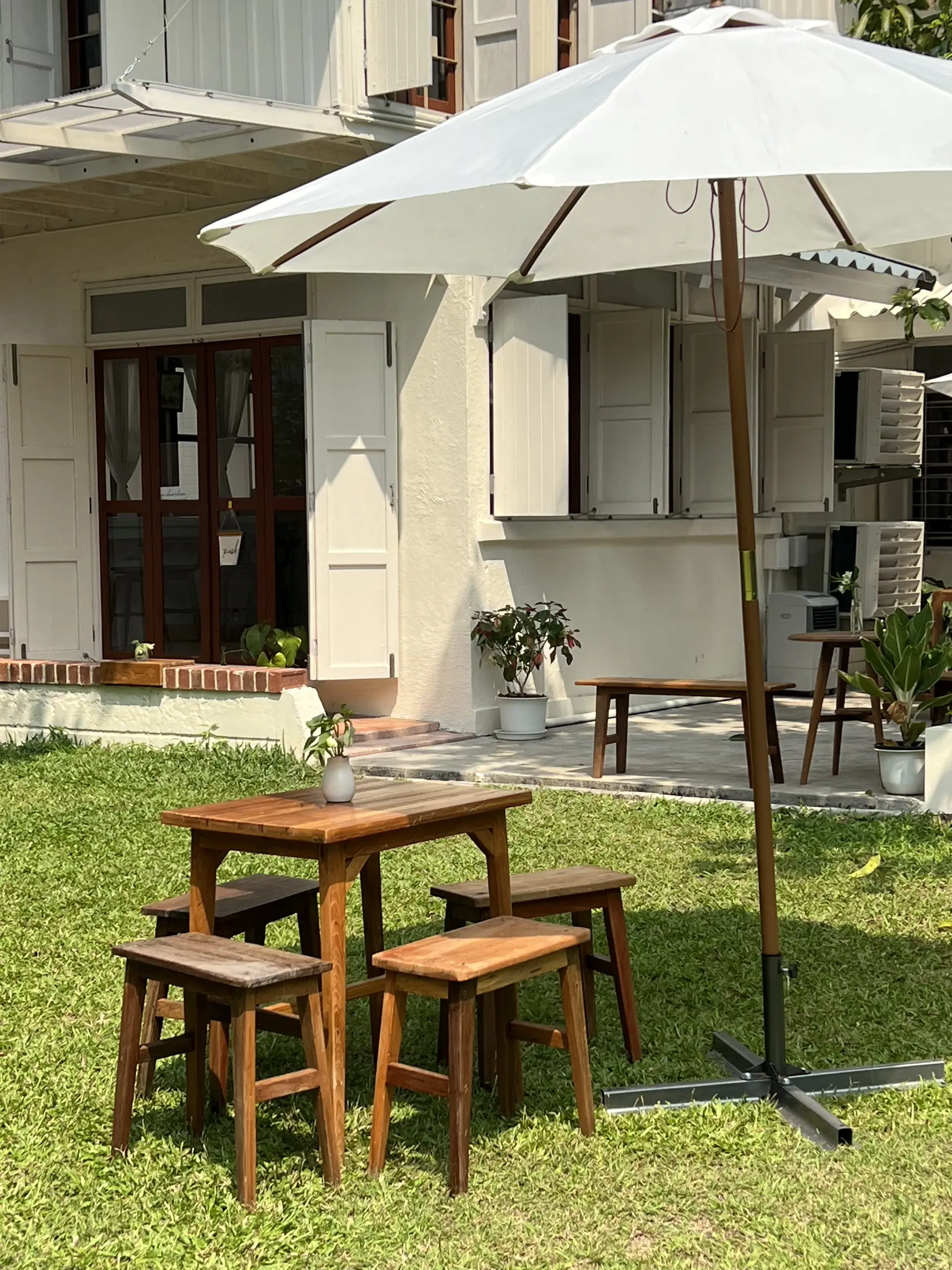 Narisa Cafe&Creative space | แกลเลอรีที่โพสต์โดย ออฟนี้ไปไหน | Lemon8