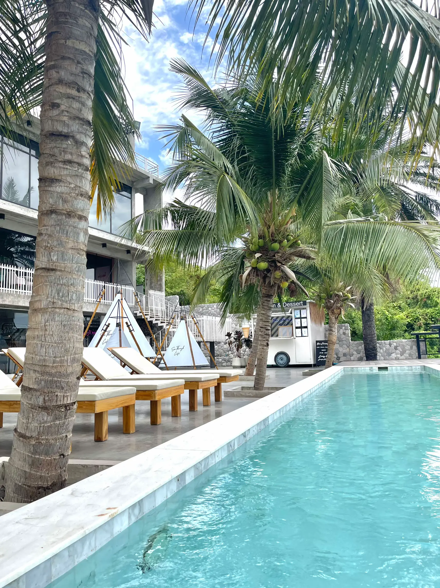 Z2 cafe - See through📌 | แกลเลอรีที่โพสต์โดย Ananta | Lemon8