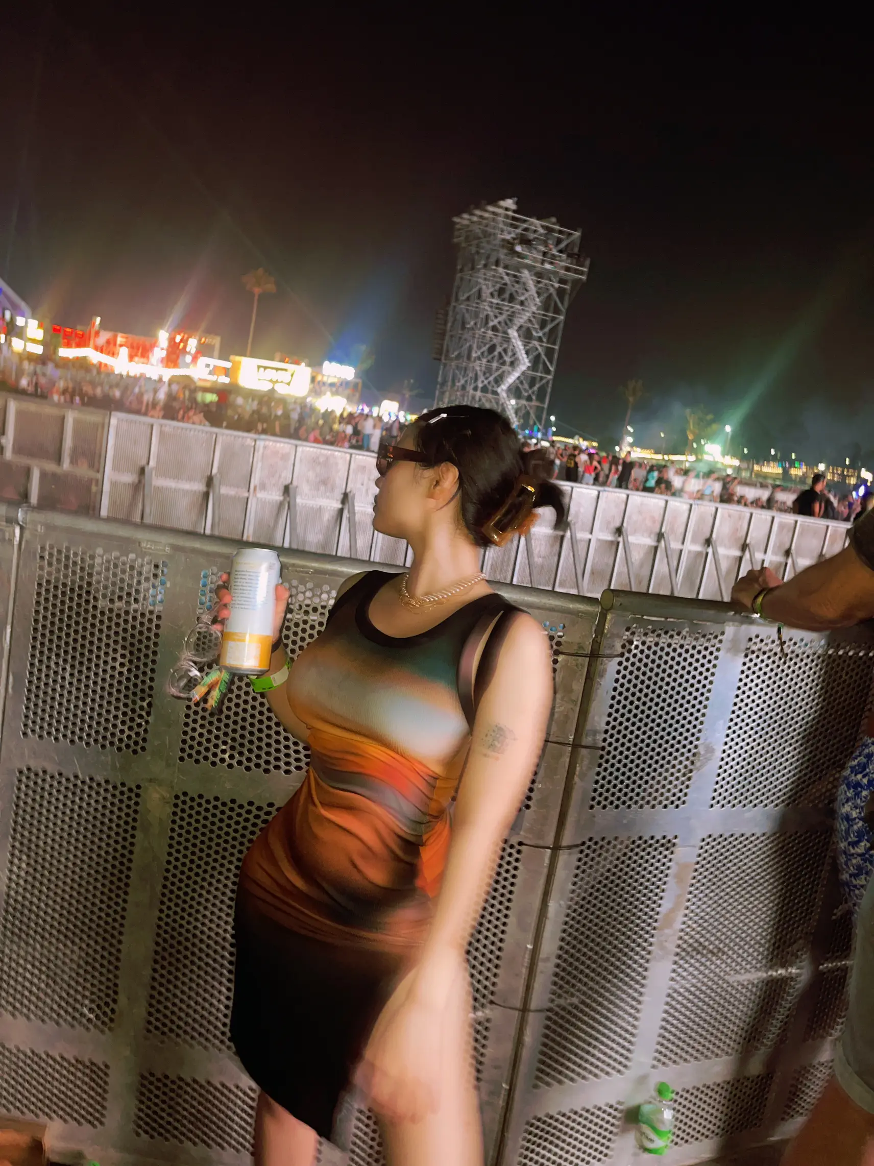 รีวิวประสบการณ์ Rolling Loud Thailand ตั๋วVIP ticket | แกลเลอรีที่โพสต์โดย อยู่กับอ้อน | Lemon8