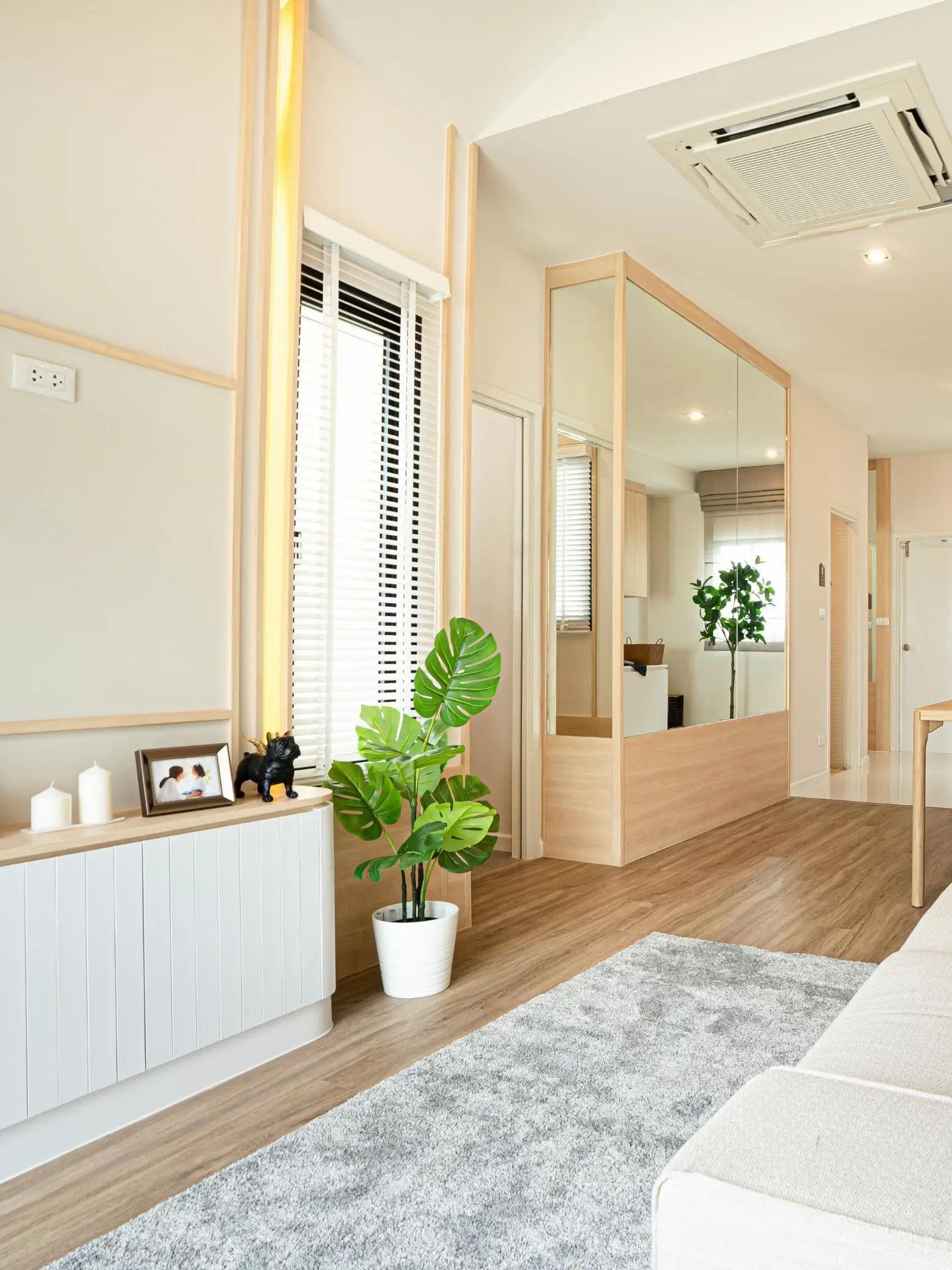 𝐇𝐎𝐌𝐄 𝐓𝐎𝐍𝐄 𝟎𝟏 | แต่งบ้านสไตล์มินิมอล คุมโทนขาว-ครีม 🧸🍂 | แกลเลอรีที่โพสต์โดย Maneerin 🏠🪴 | Lemon8