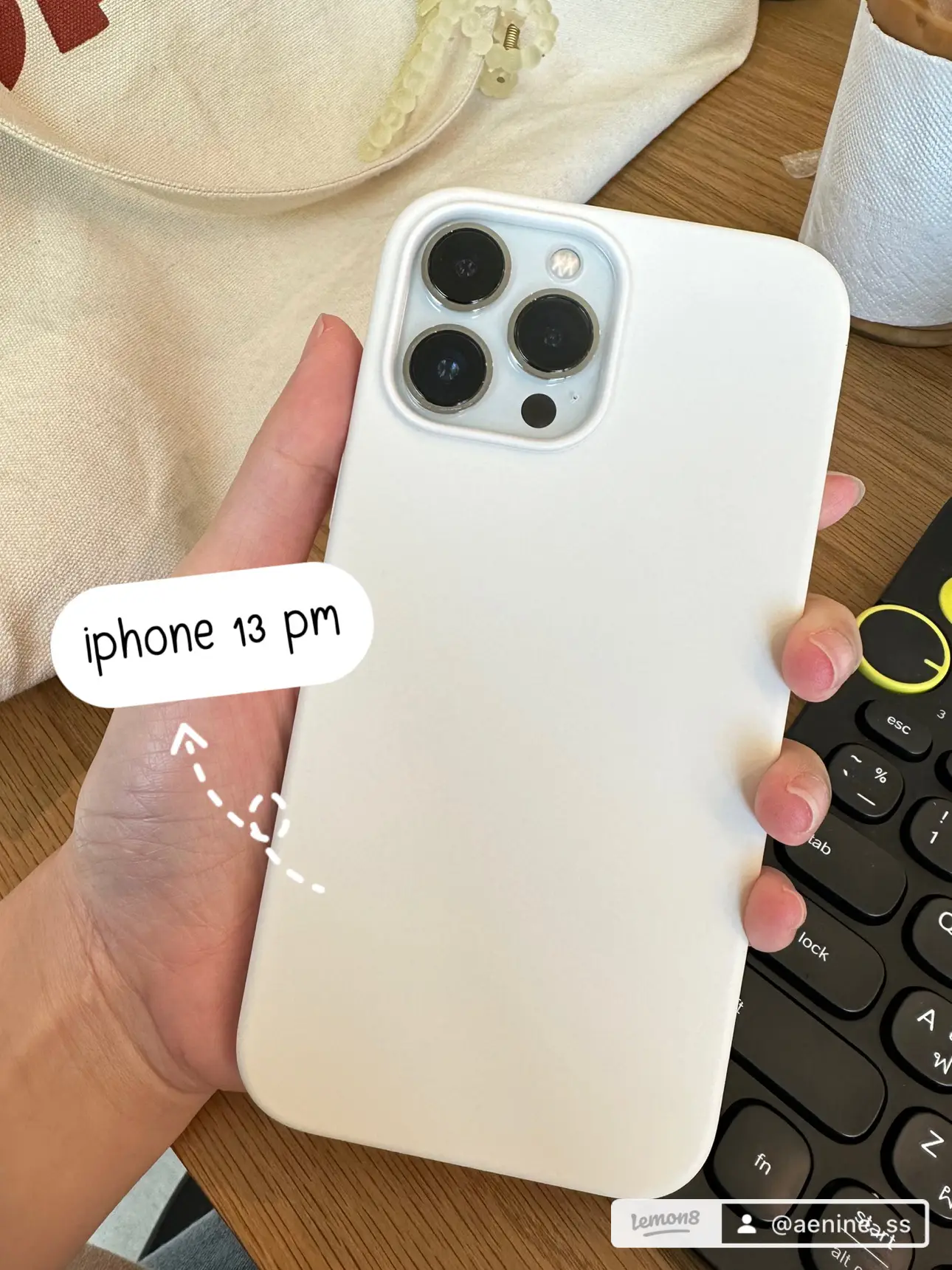 Case โทรศัพท์มินิมอล | ไม่กินขอบ iphone 📱🌈💜 | แกลเลอรีที่โพสต์โดย AeNine _ss | Lemon8