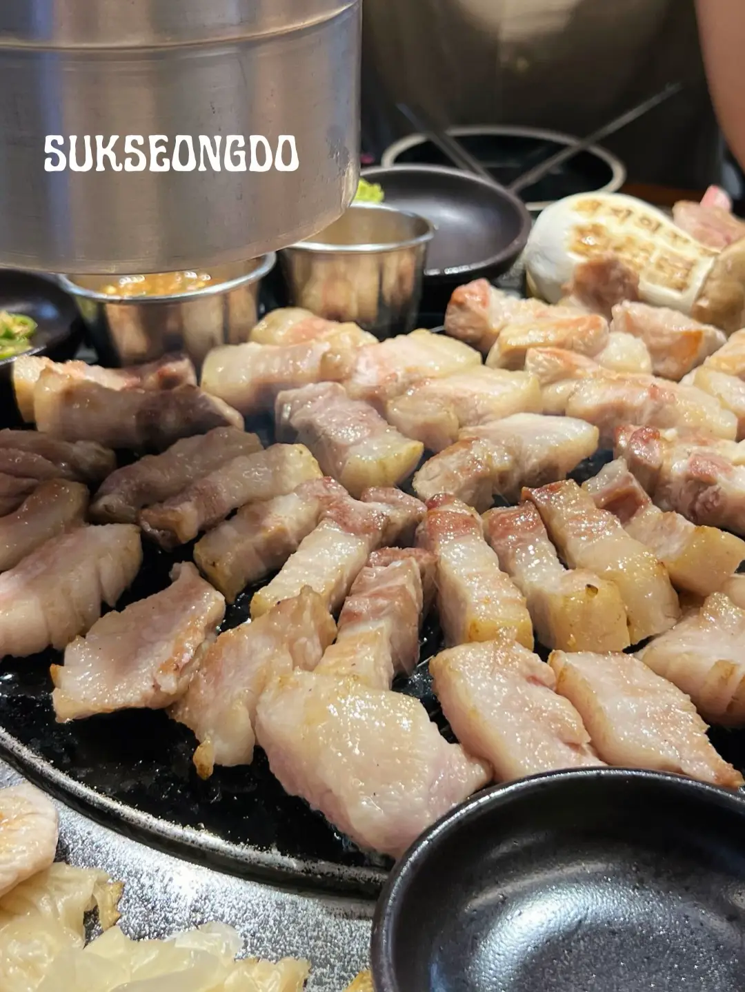 restaurants u shouldn’t miss in jeju | Gallery posted by krabby | Lemon8