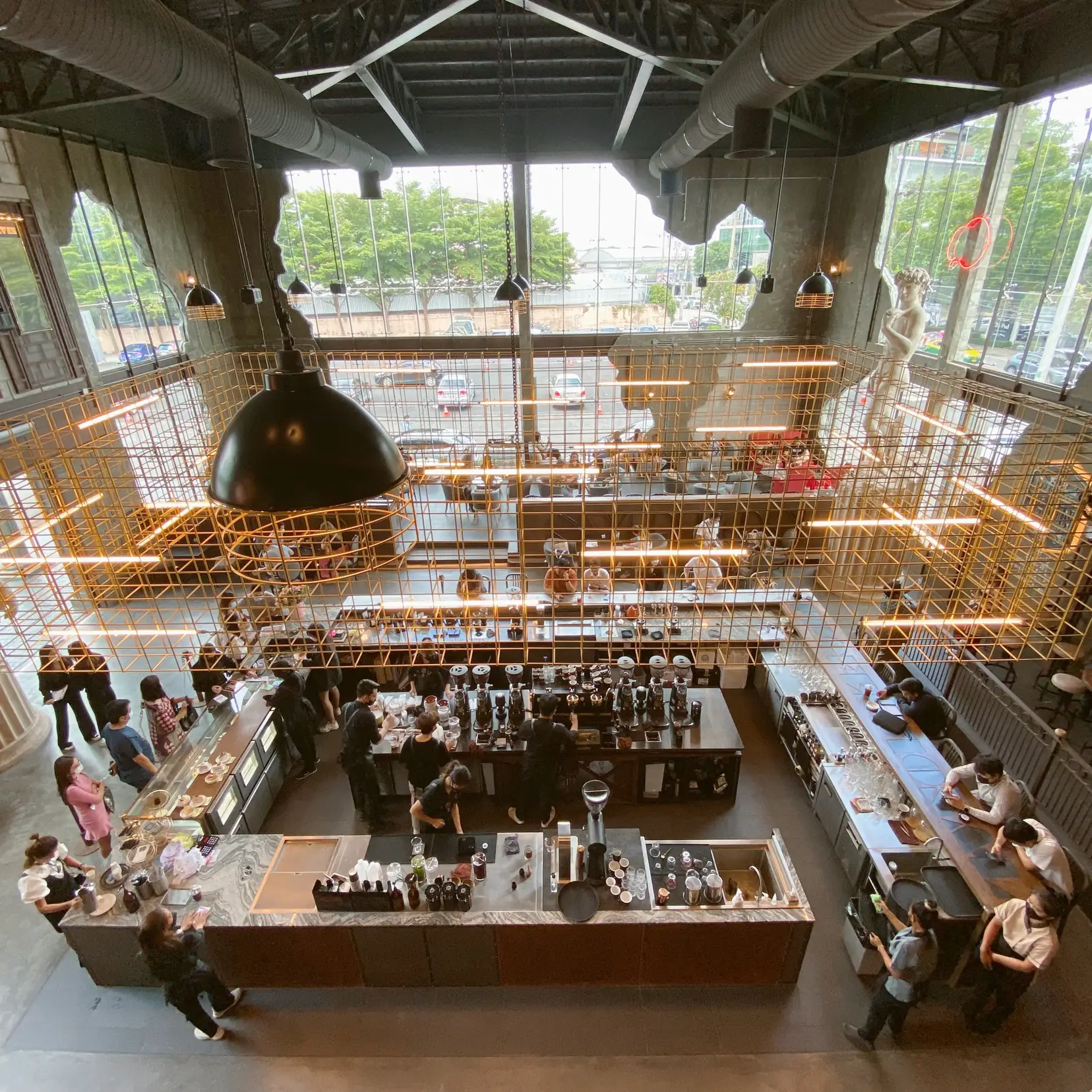 รีวิว Davin Cafe คาเฟ่แนว Loft ที่อลังการมาก🕍 | แกลเลอรีที่โพสต์โดย ...