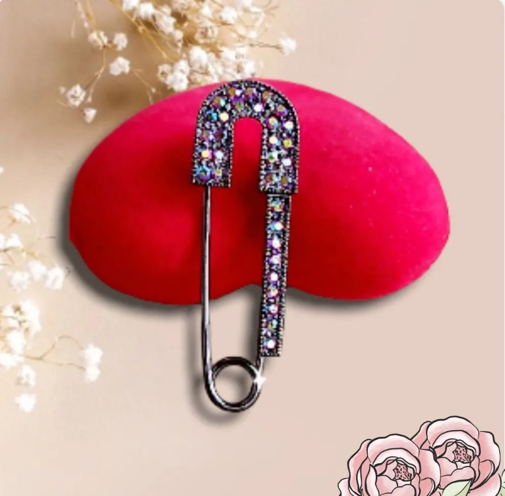 korean safety pin brooch bahu.. | Galeri disiarkan oleh miramiraz | Lemon8