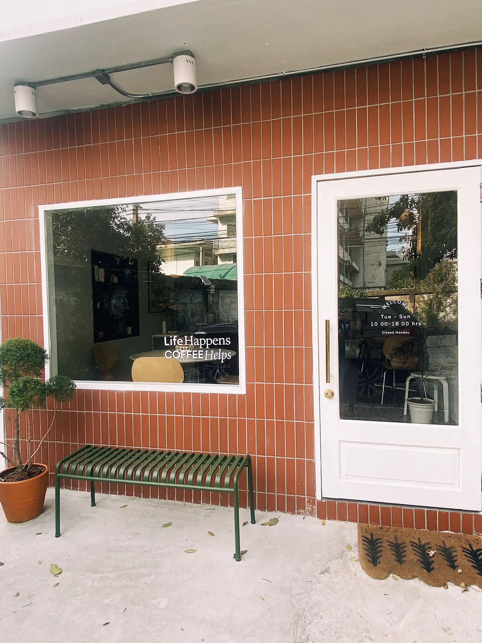 OOOZ.Cafe คาเฟ่ไม่ลับย่านอุดมสุข🏠 | แกลเลอรีที่โพสต์โดย พาเที่ยวไหน ...