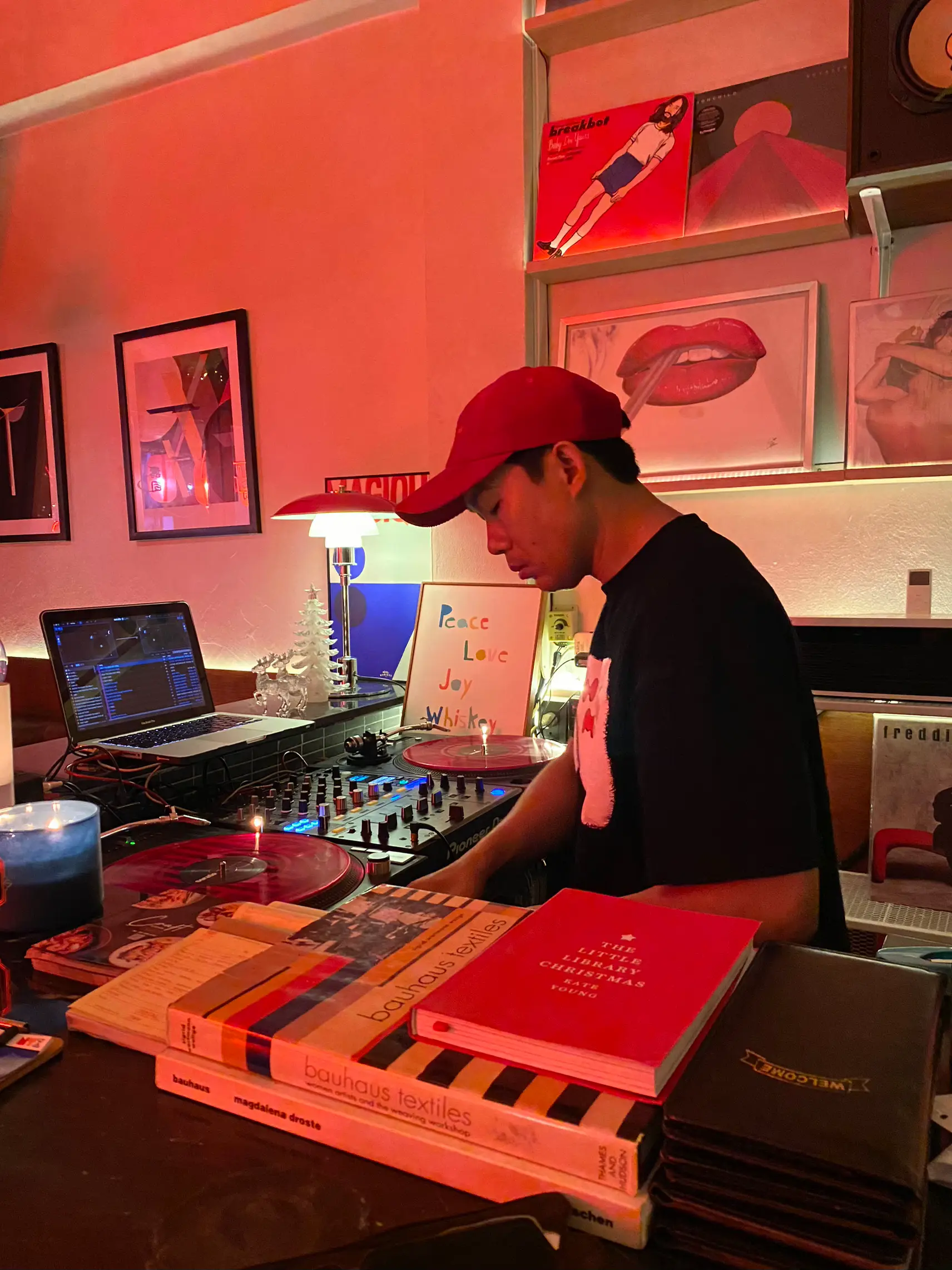 NTX - nontoxic Bar ฟิลดี นั่งปล่อยอารมณ์ชิลหน้าบาร์ คือที่สุด | แกลเลอ ...