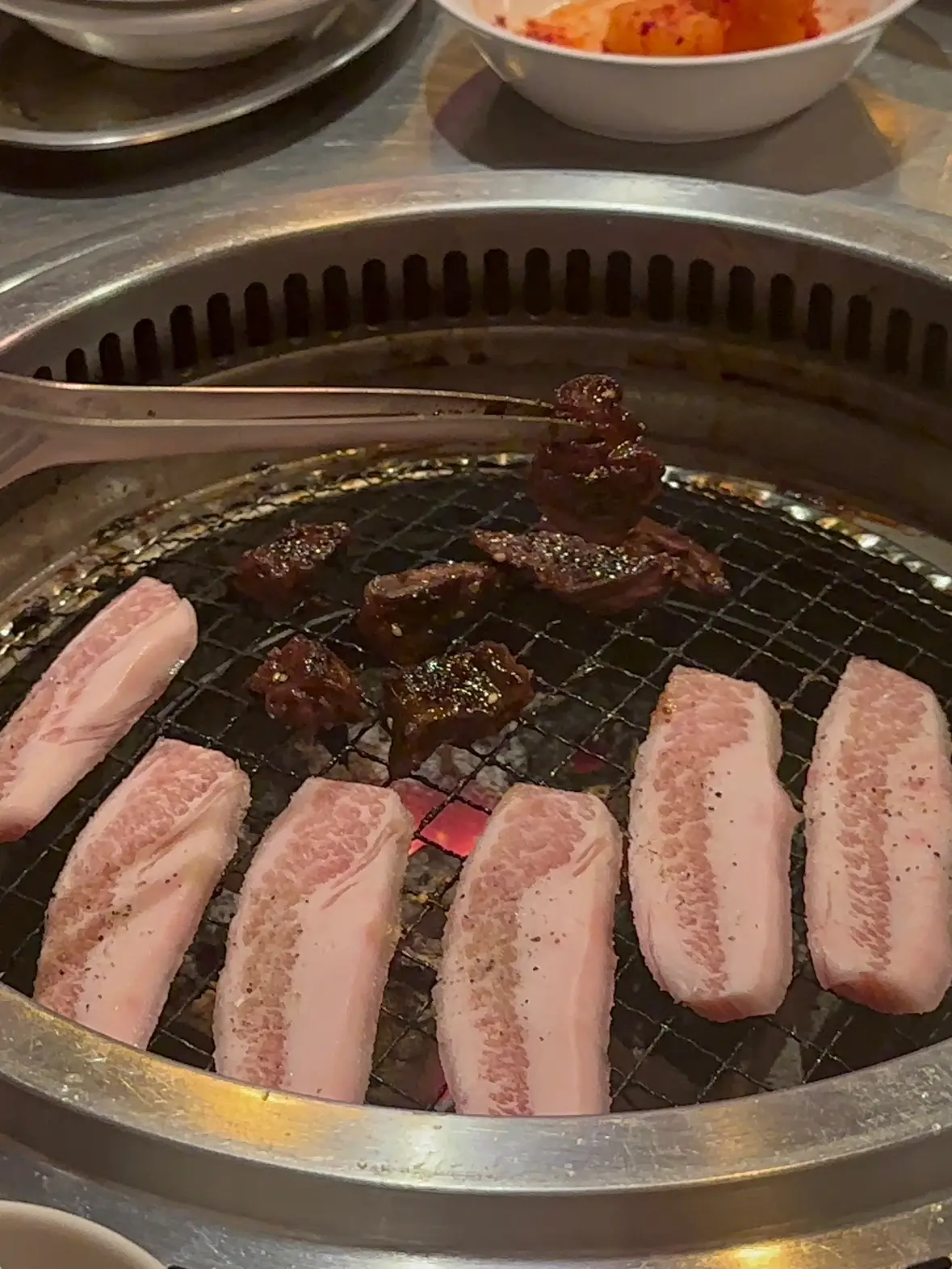 ร้านปิ้งย่างเจ้าดัง Dondon มีหลายสาขาในญี่ปุ่น 🇯🇵 อร่อยมาก 🥓🥢 แกลเลอ