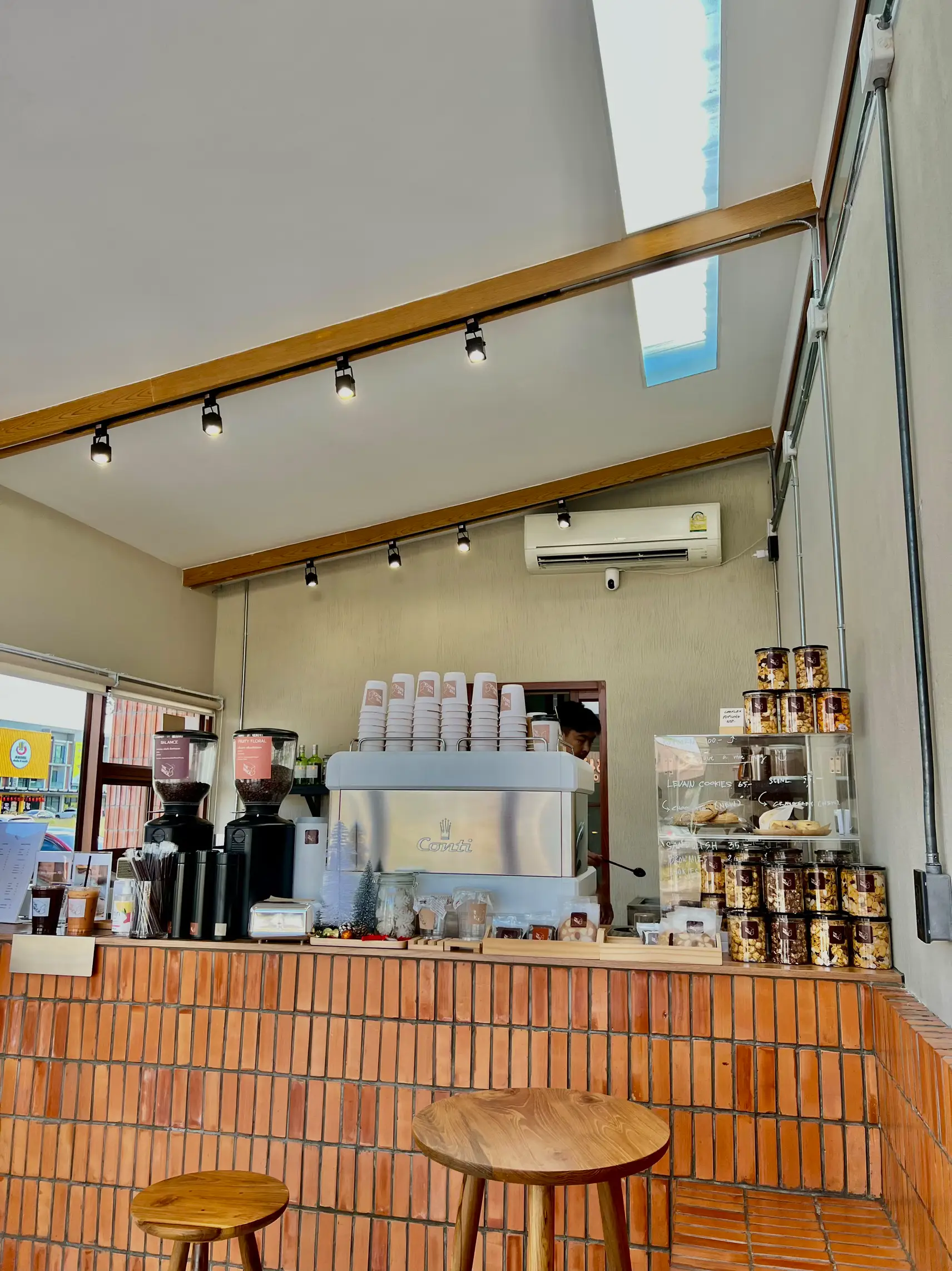 The BRICK - cafe’ | แกลเลอรีที่โพสต์โดย tim.nnc | Lemon8